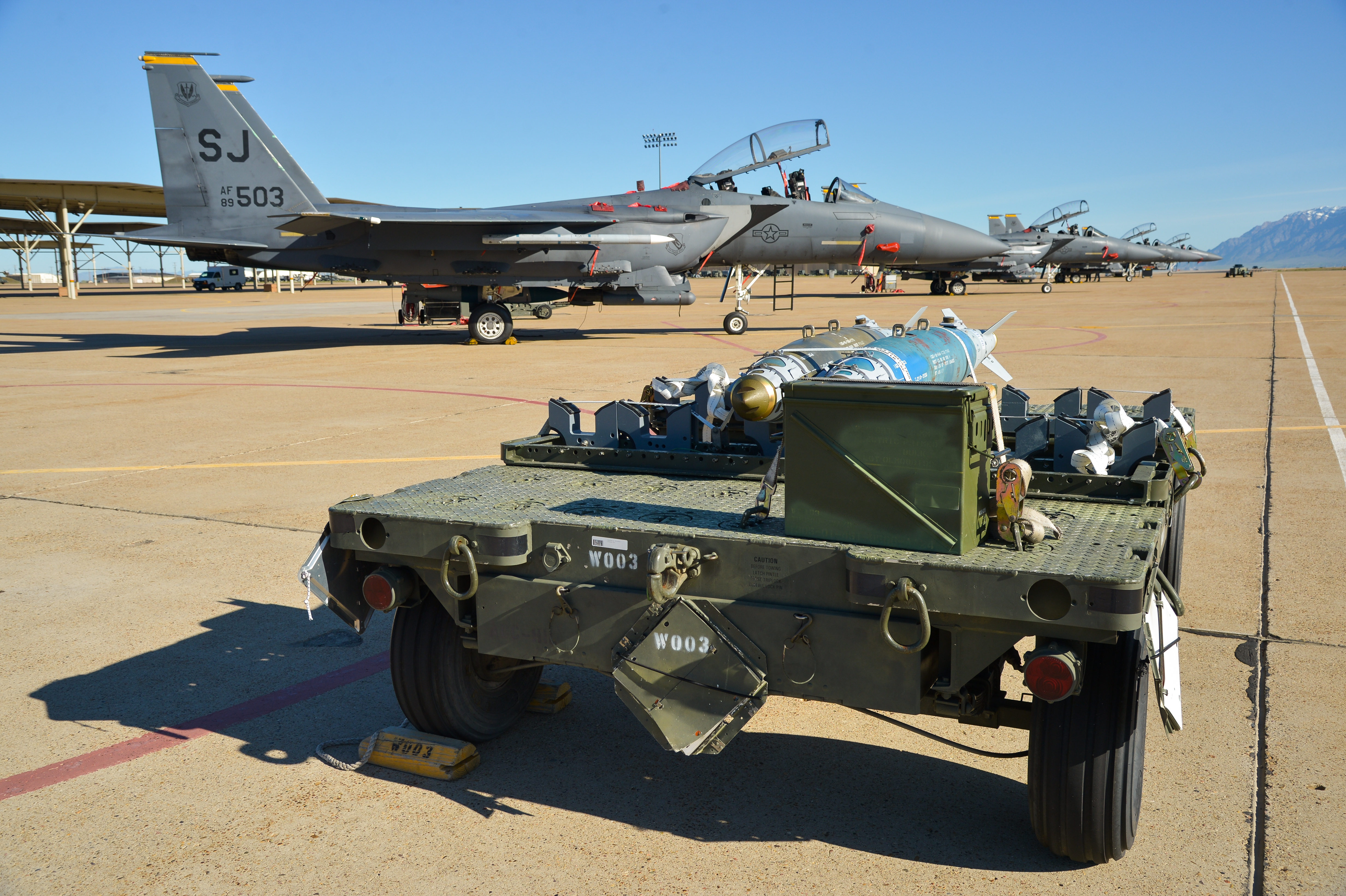 Bomber and fighter aircraft training wrapping up in Utah > Hill Air ...