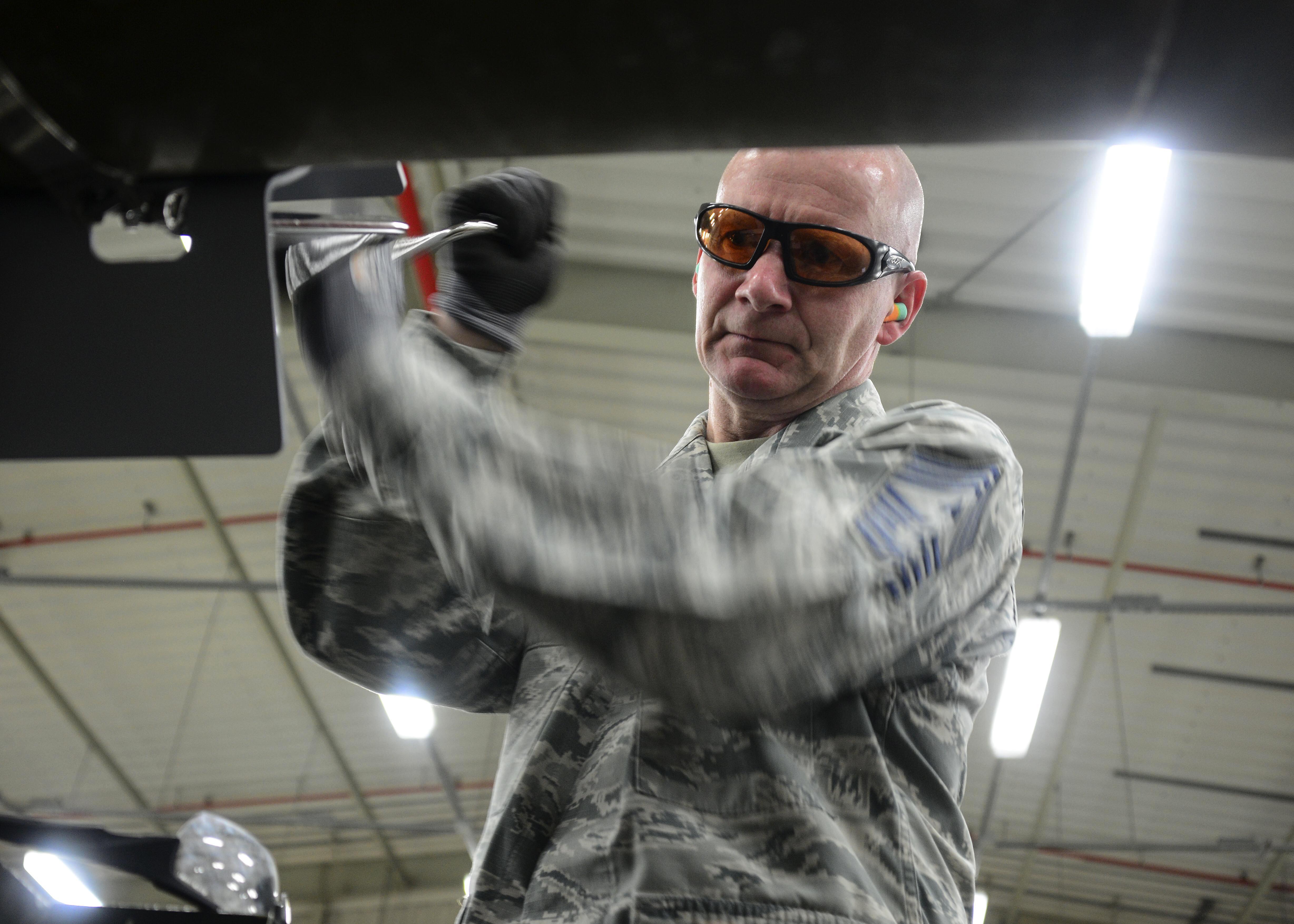 Base bosses build bombs with Airmen > U.S. Air Forces Central > Article ...