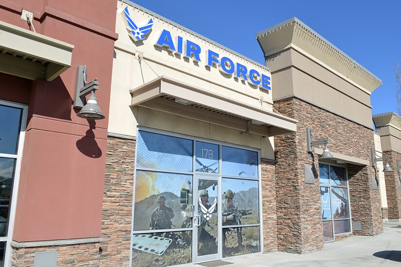 New Air Force recruiting station opens in Anchorage > Joint Base ...