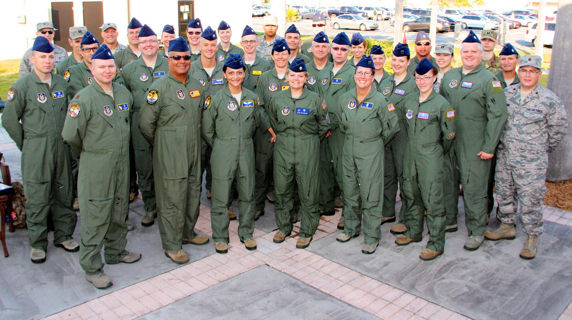 Medical exercise provides training and experience > 932nd Airlift Wing ...