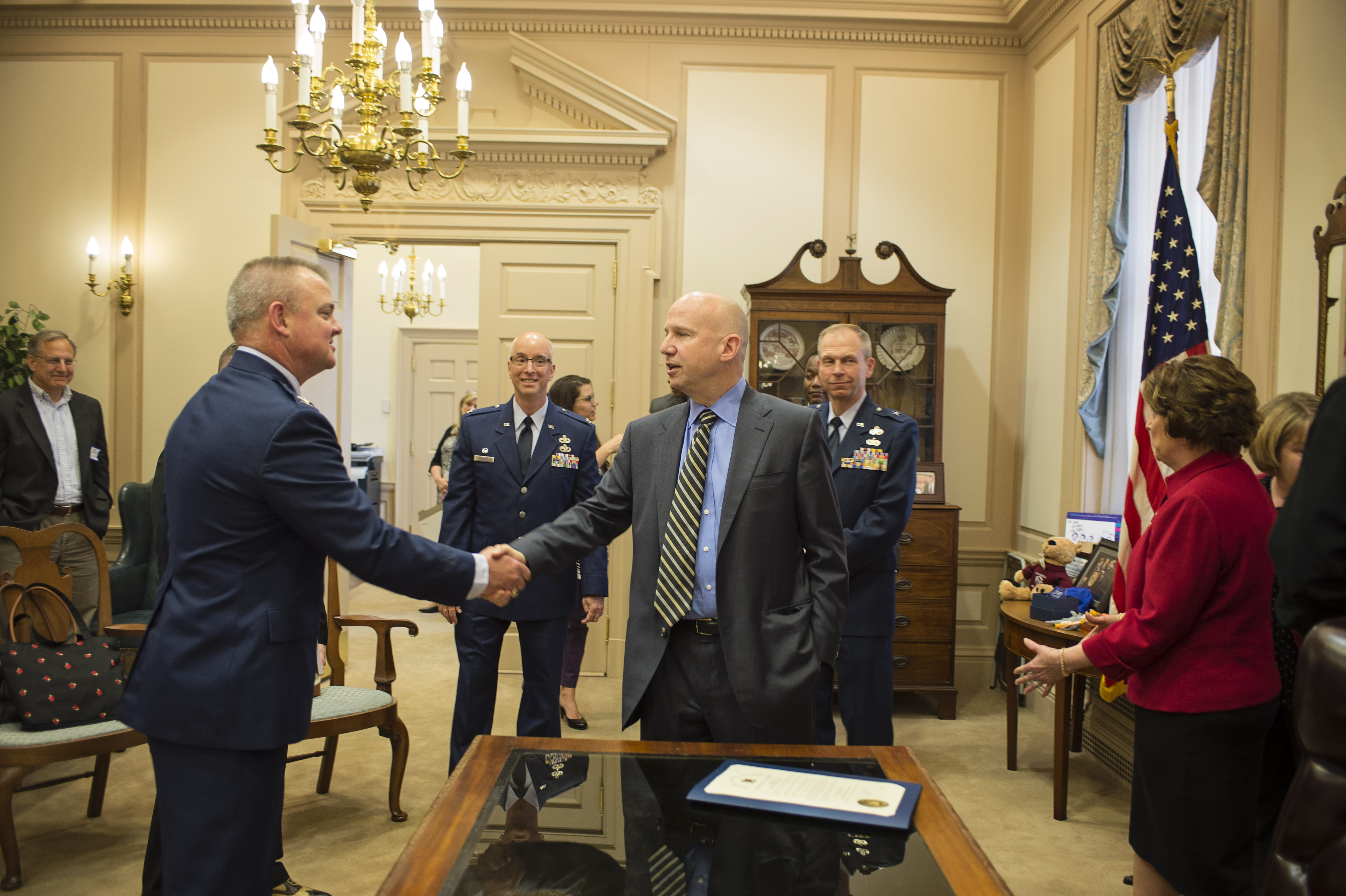 Delaware governor signs military appreciation proclimation > 512th ...