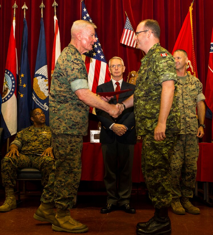 Hawaii Marines graduate Distance PME Program