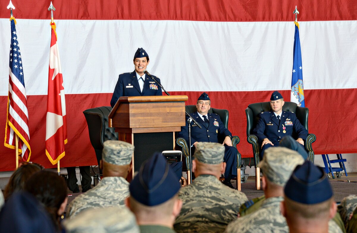 Squadrons welcome new commanders > Tinker Air Force Base > Article Display