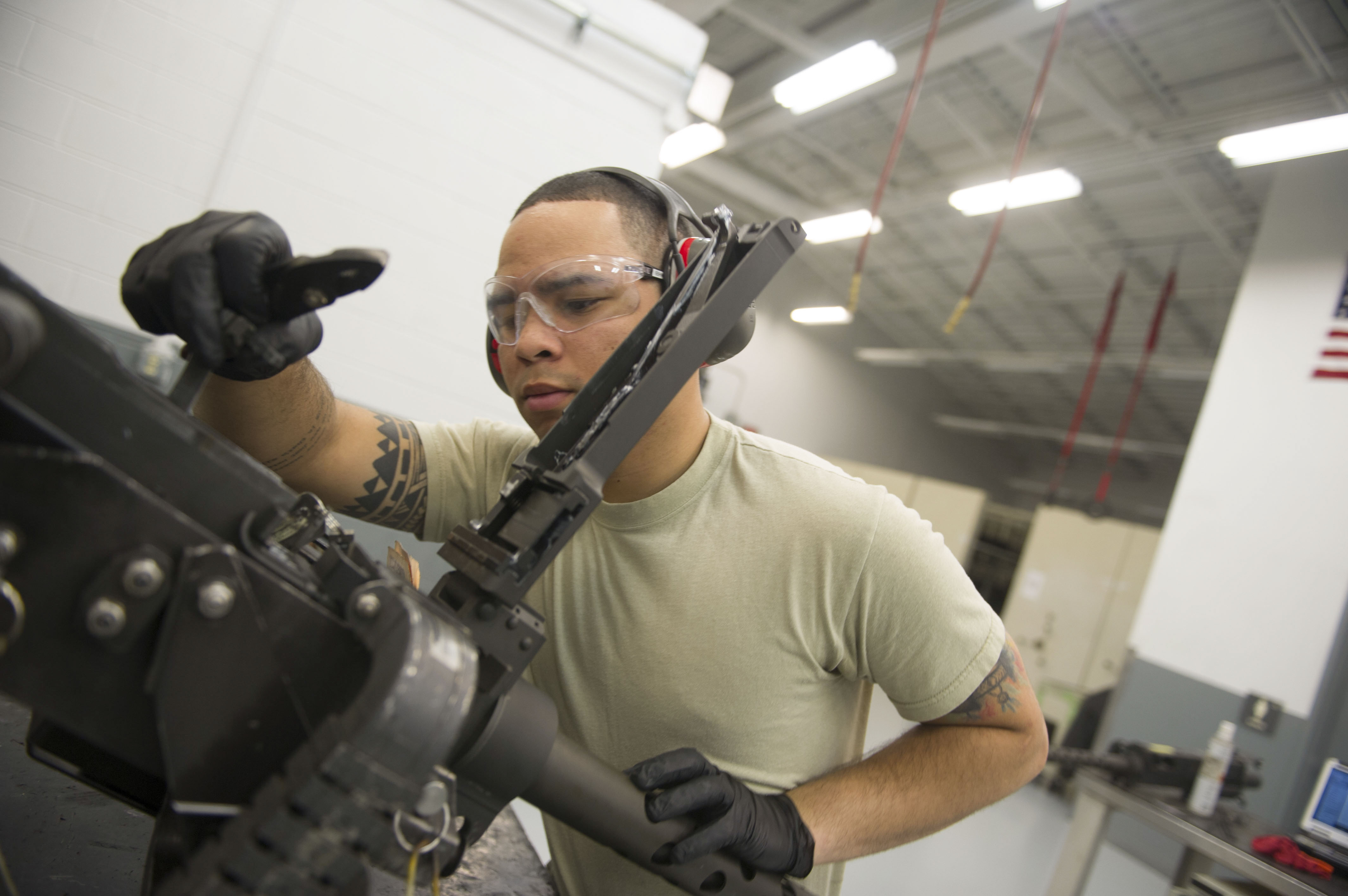 Weapons load crew Airmen perform inspections > Hurlburt Field > Article ...