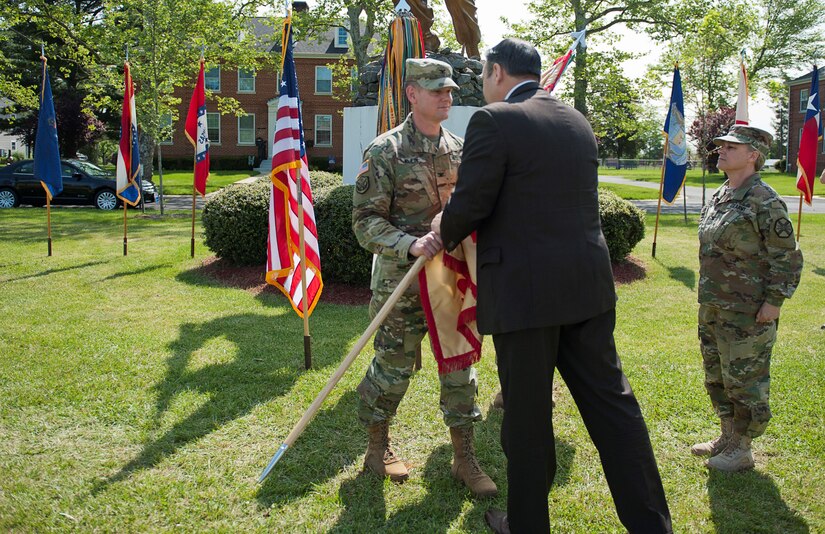 Joint Base MDL, ASA-Dix members welcome first 'dual-hatted' commander ...