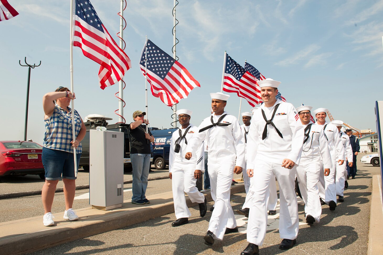 Brooklyn Welcomes Sailors, Marines, Coast Guardsmen for 2016 FWNY BBQ ...