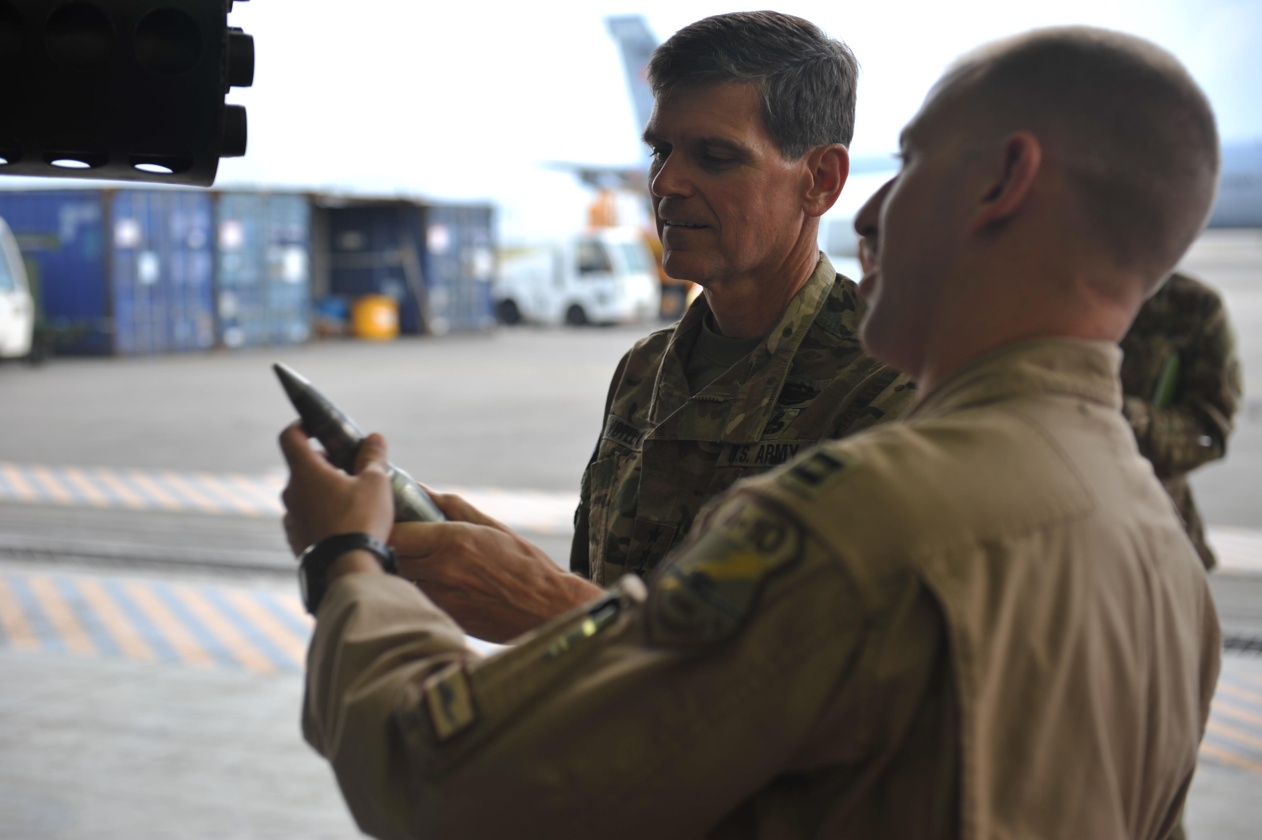 CENTCOM Commander visits Incirlik > Incirlik Air Base > Article Display