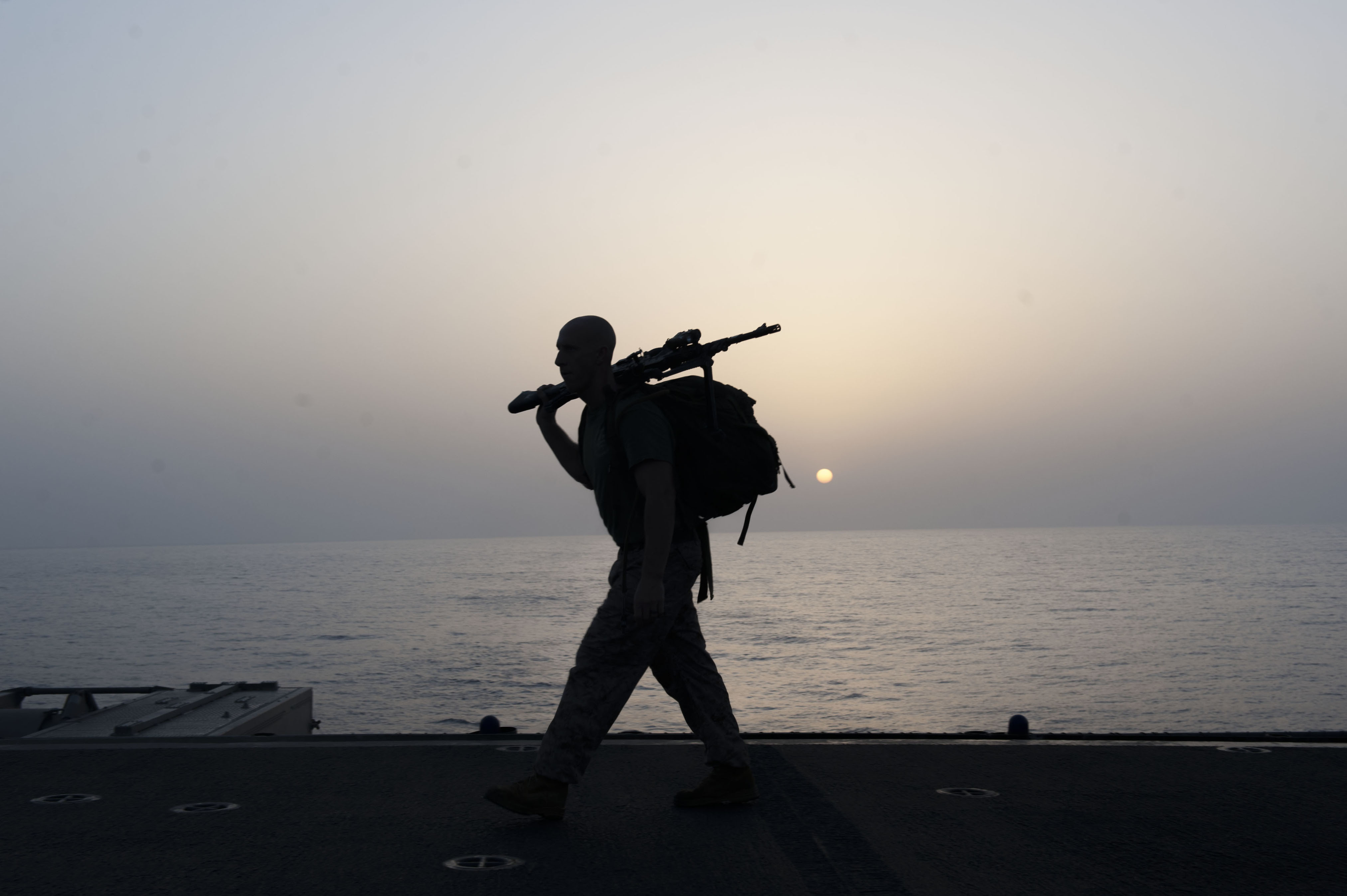 Boxer Hosts Ruck March in Observance of Memorial Day > United States ...