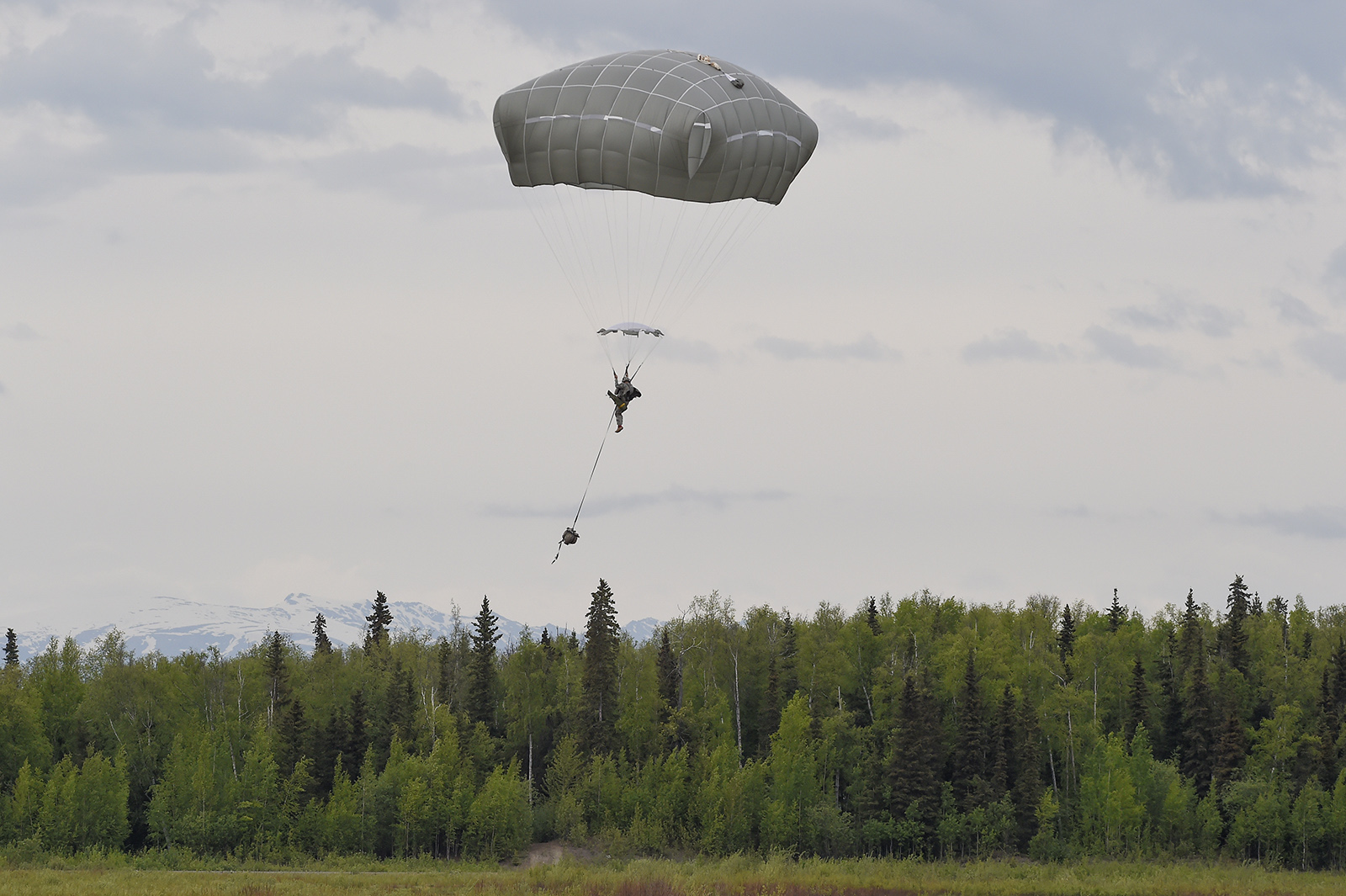 JBER units conduct Joint Airborne and Air Transportability Training ...