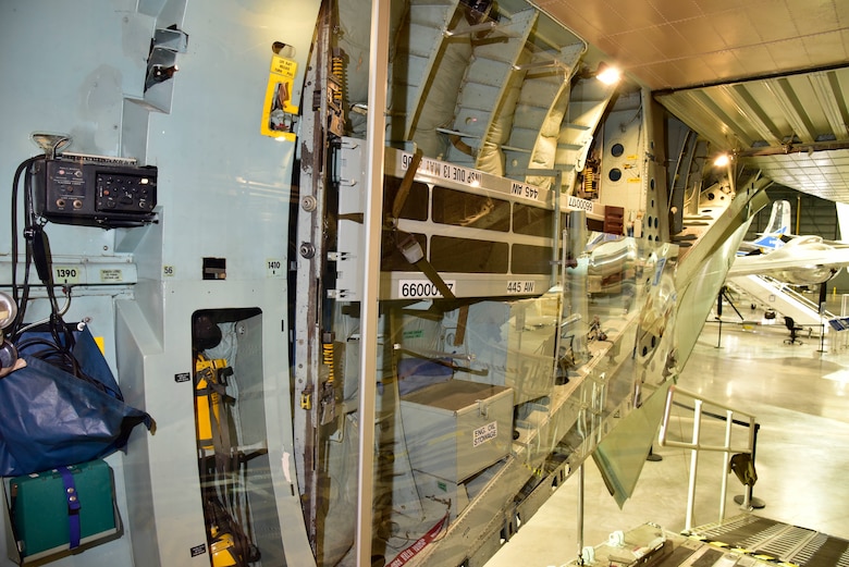 Lockheed C-141C Starlifter "Hanoi Taxi" > National Museum of the United ...