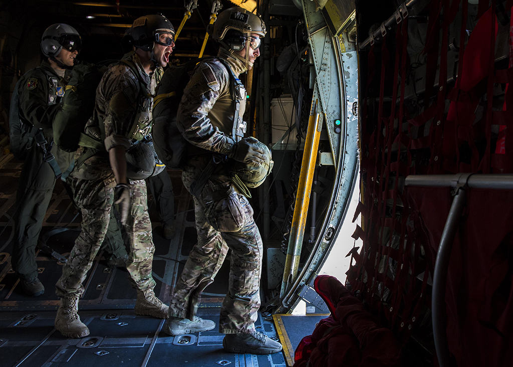 PACOM Survival, Evasion, Resistance and Escape Specialists Train ...