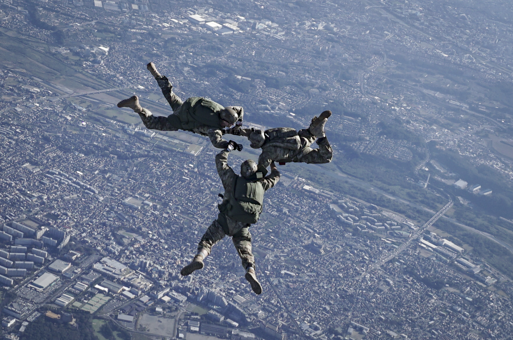 PACOM SERE specialists train together