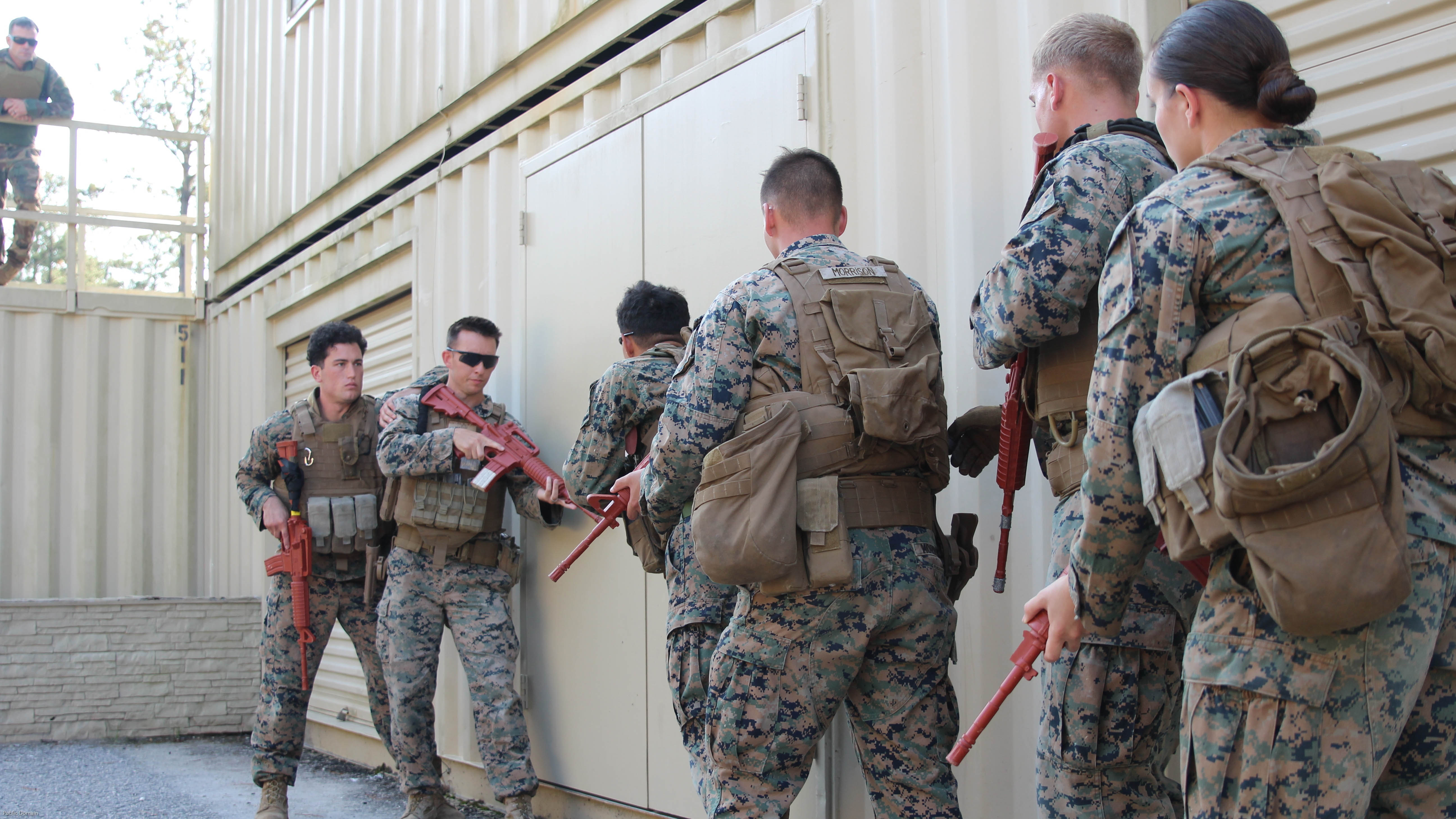 24th MEU, MARSOC Develop Urban Skills > United States Marine Corps ...