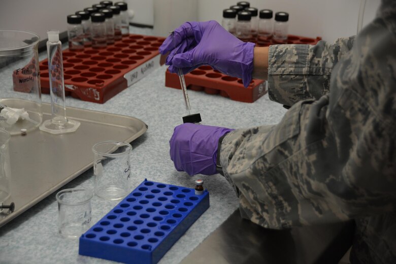 Proficiency Analytical Testing overhauled by USAFSAM experts > Wright ...