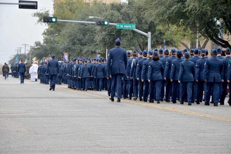 San Angelo hosts 13th annual Veterans Day Parade > Goodfellow Air Force ...