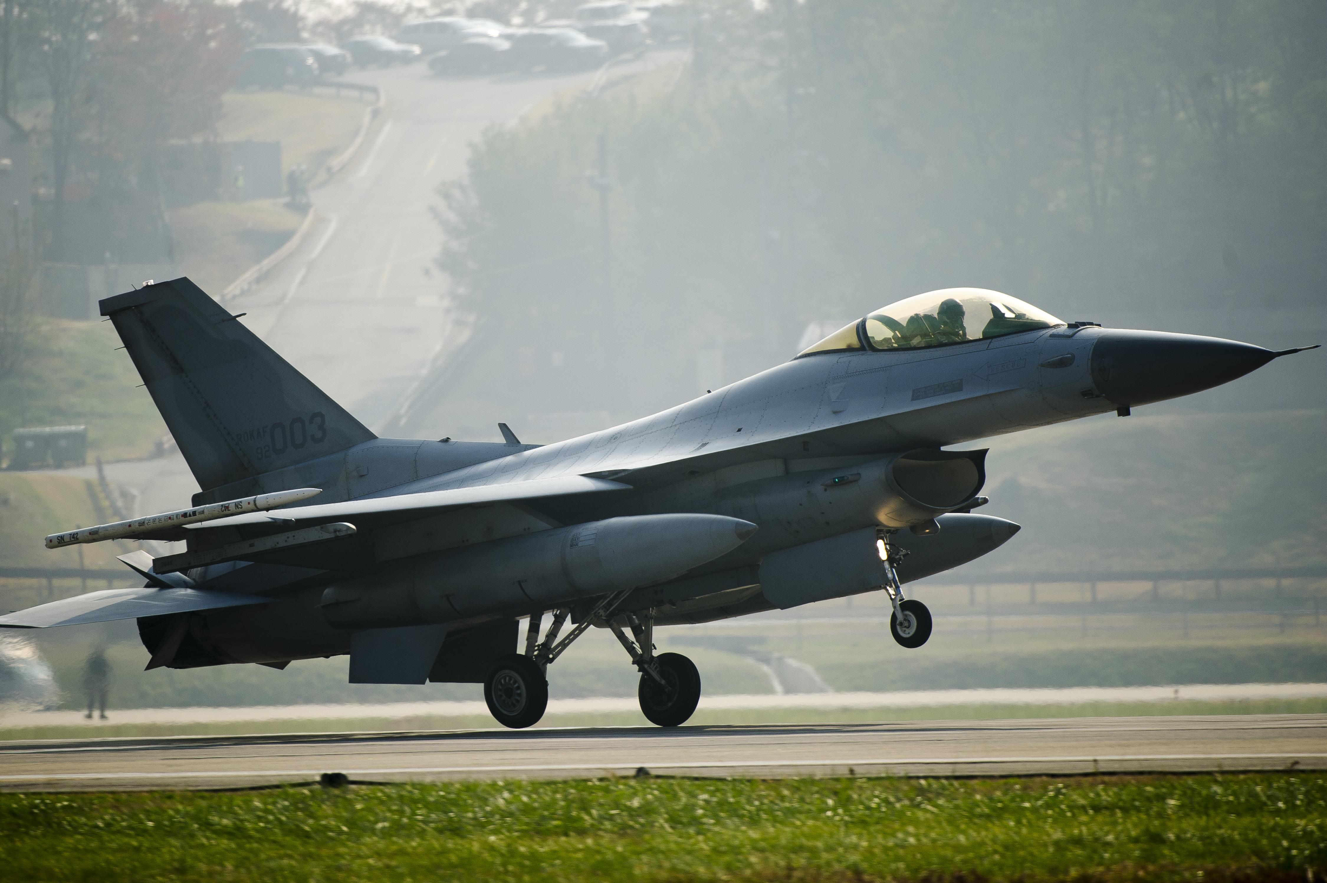 Invincible Shield: US, UK, ROK air forces conduct strategic exercise