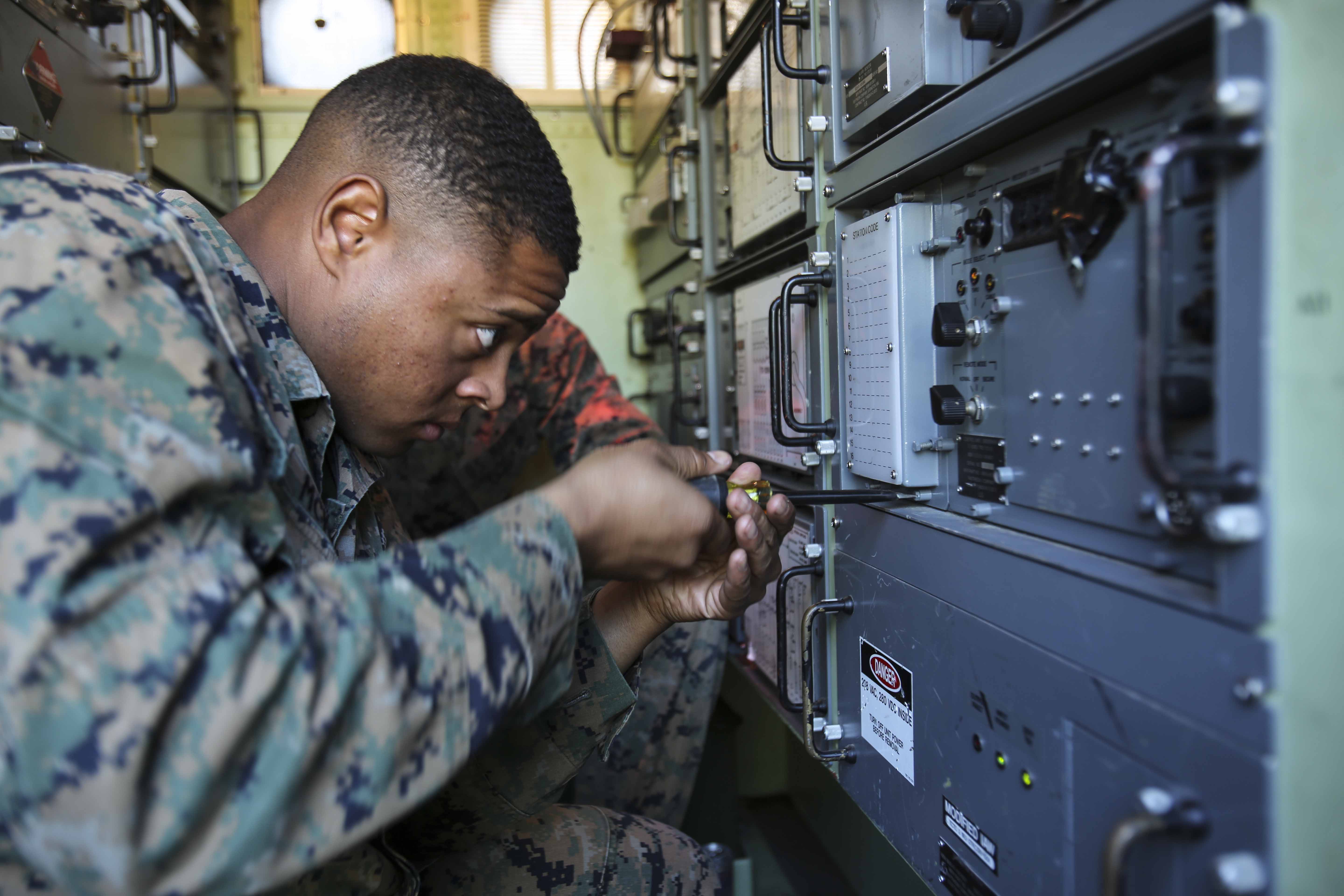 8th Communication Battalion learns talking is key for combat readiness