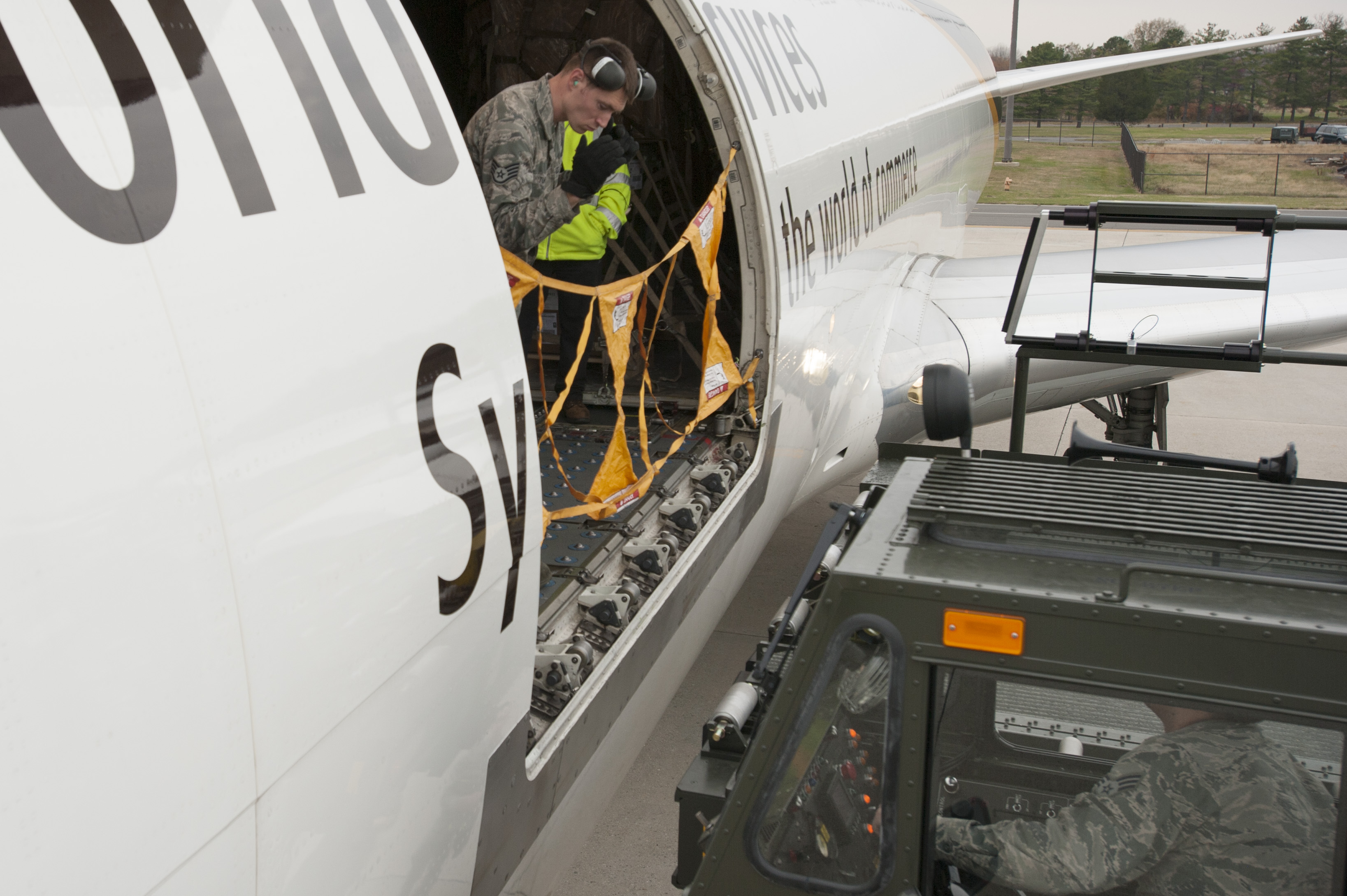 305th APS tests new equipment > Joint Base McGuire-Dix-Lakehurst ...