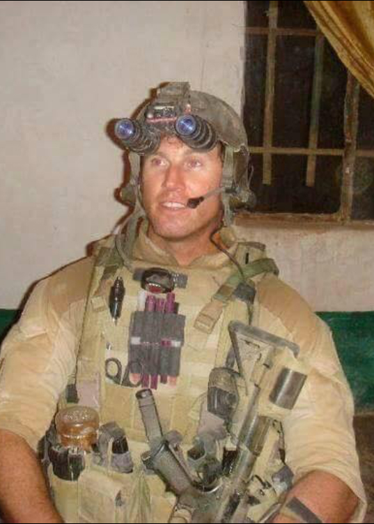 Fallen Hero Arrives in Dover > United States Navy > News Stories