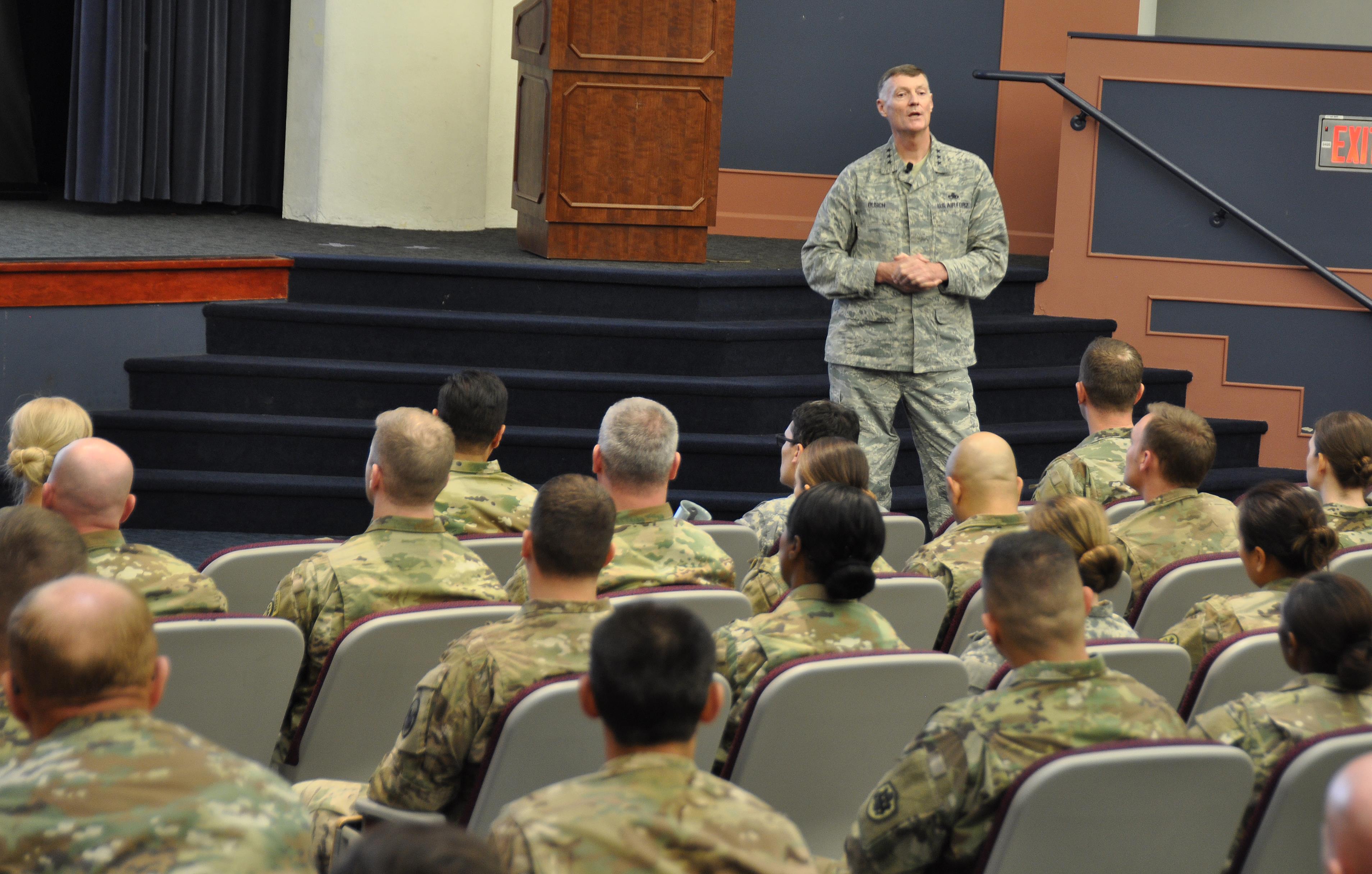 DLA Director serves as guest lecturer to Army Command and General Staff ...