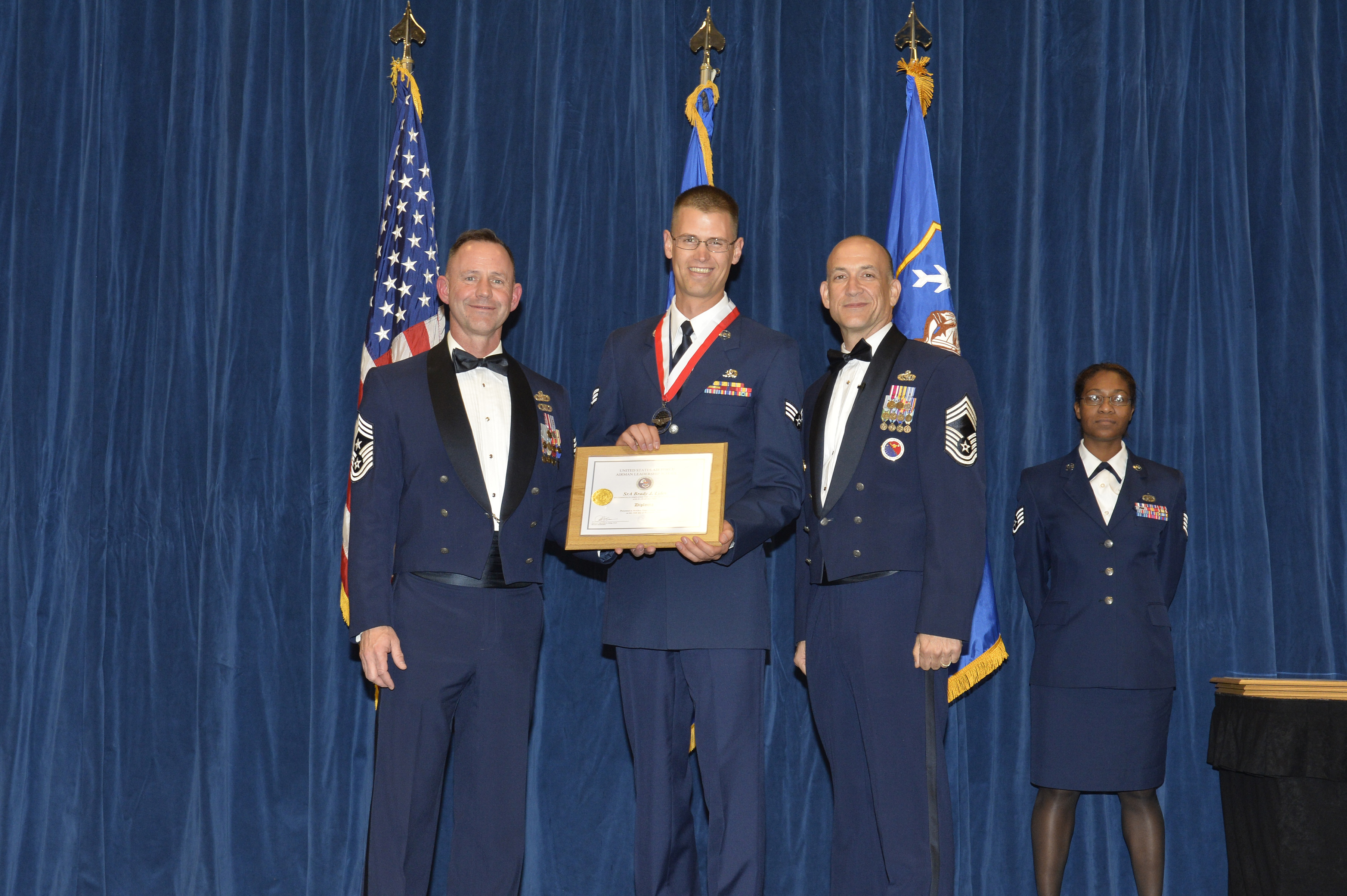 ALS 17-1 distinguished graduate