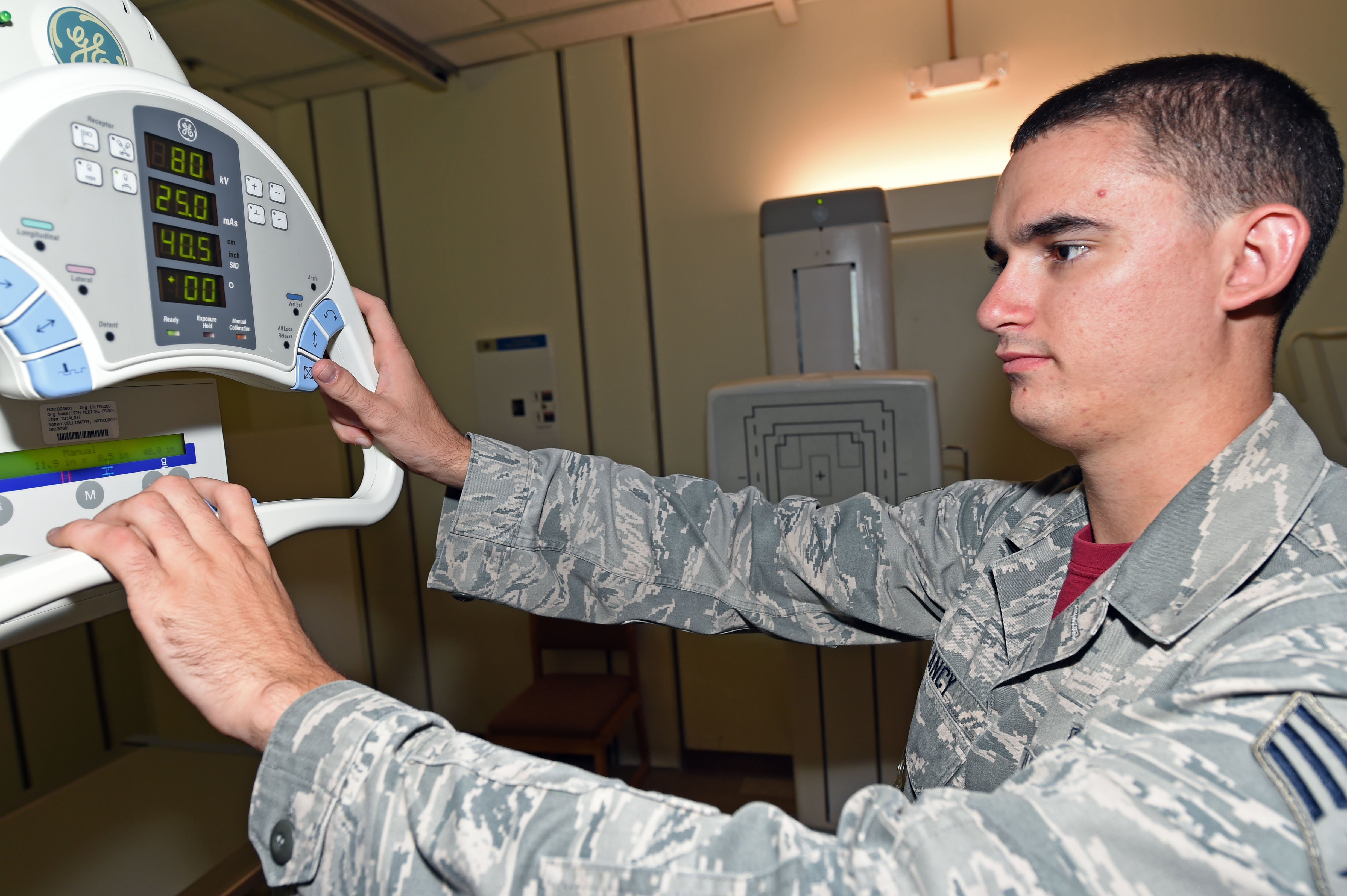 359th Clinical Laboratory and Radiology Flight delivers accurate ...