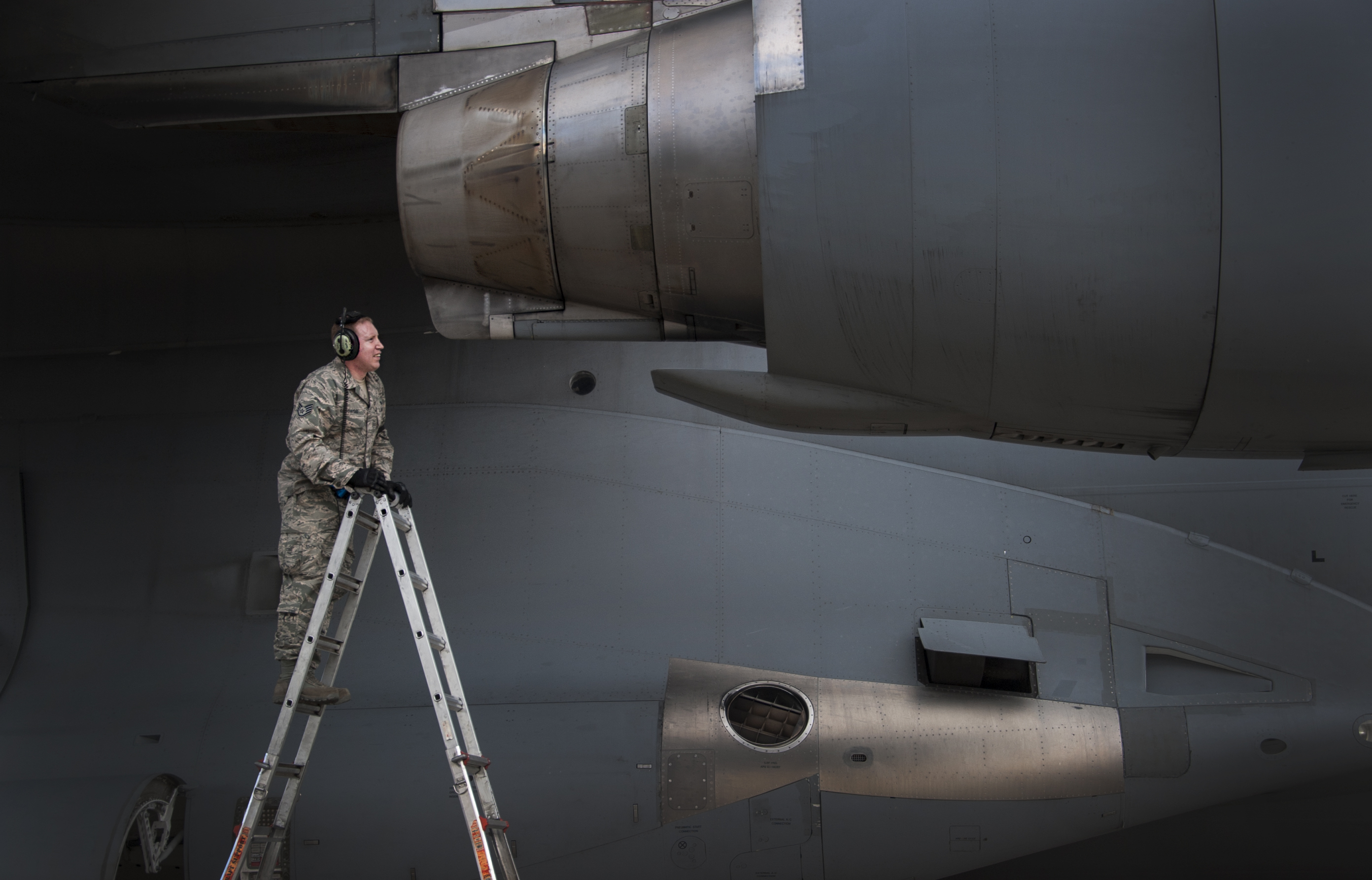 MDL NCO named AMC Crew Chief of the Year > Joint Base McGuire-Dix ...