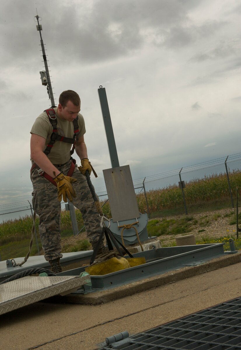 Unsung heroes of the missile field > Kirtland Air Force Base > Article ...