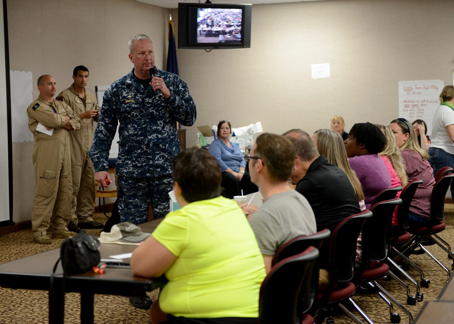 Hurricane Matthew Evacuees Breathe a Sigh of Relief > United States ...