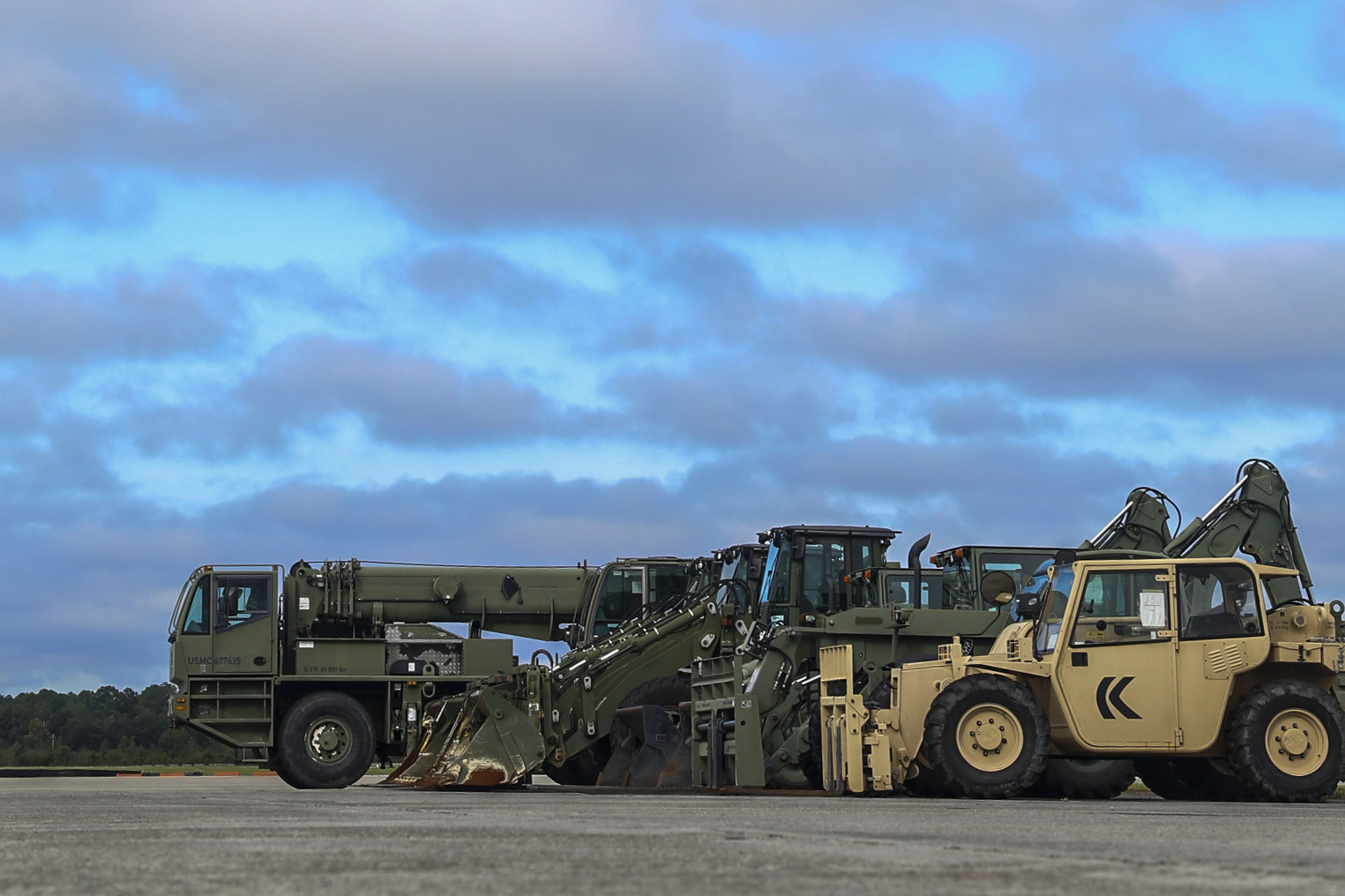 MCAS Beaufort prepares for Hurricane Matthew