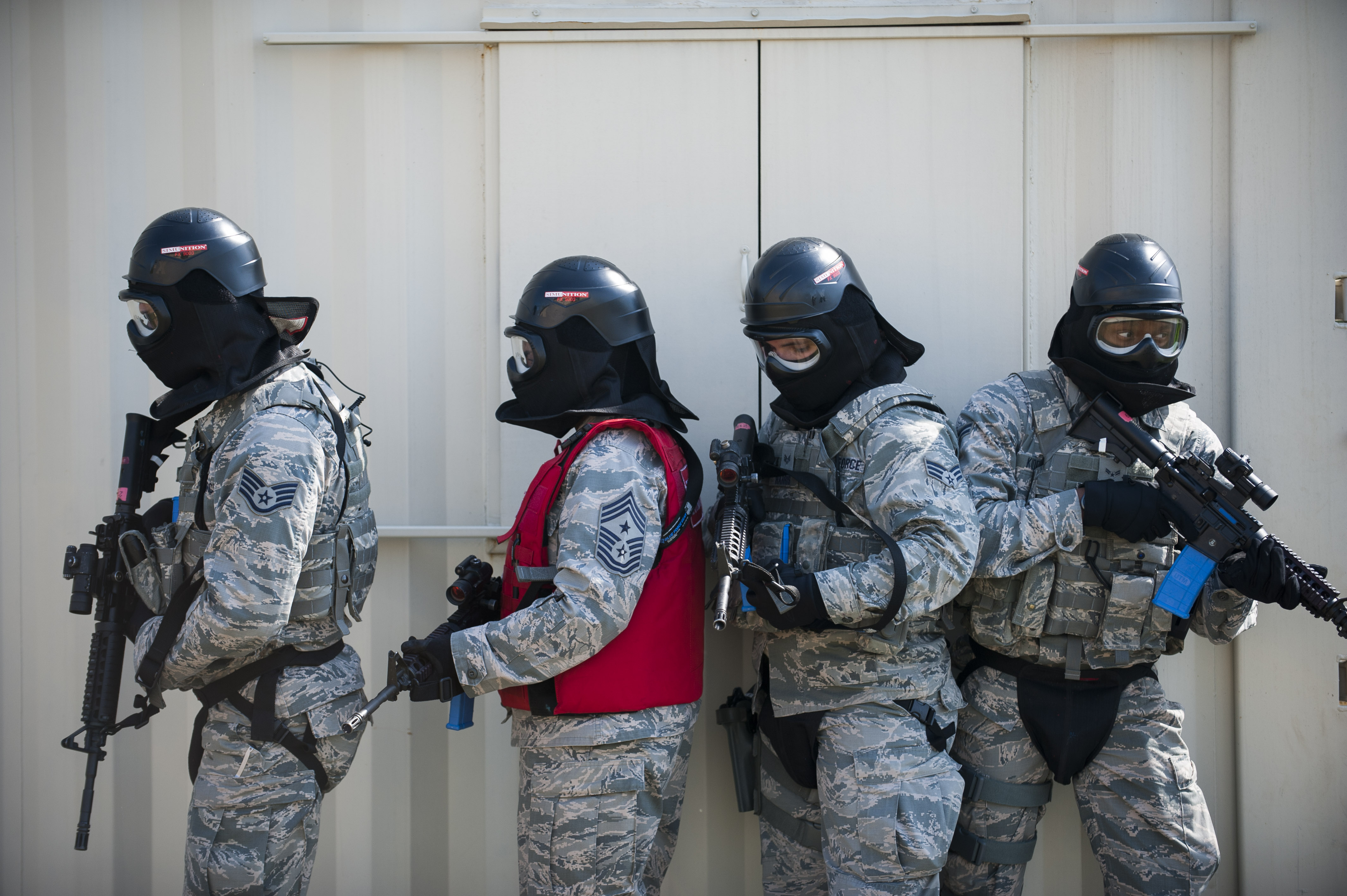 Scott Airmen impress AMC command chief > MacDill Air Force Base > News