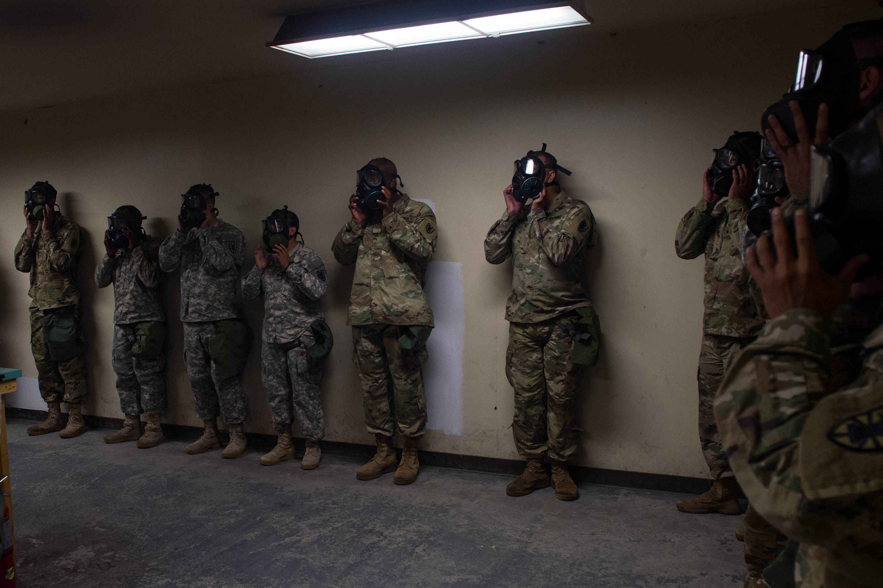 Soldiers conduct CBRN confidence training
