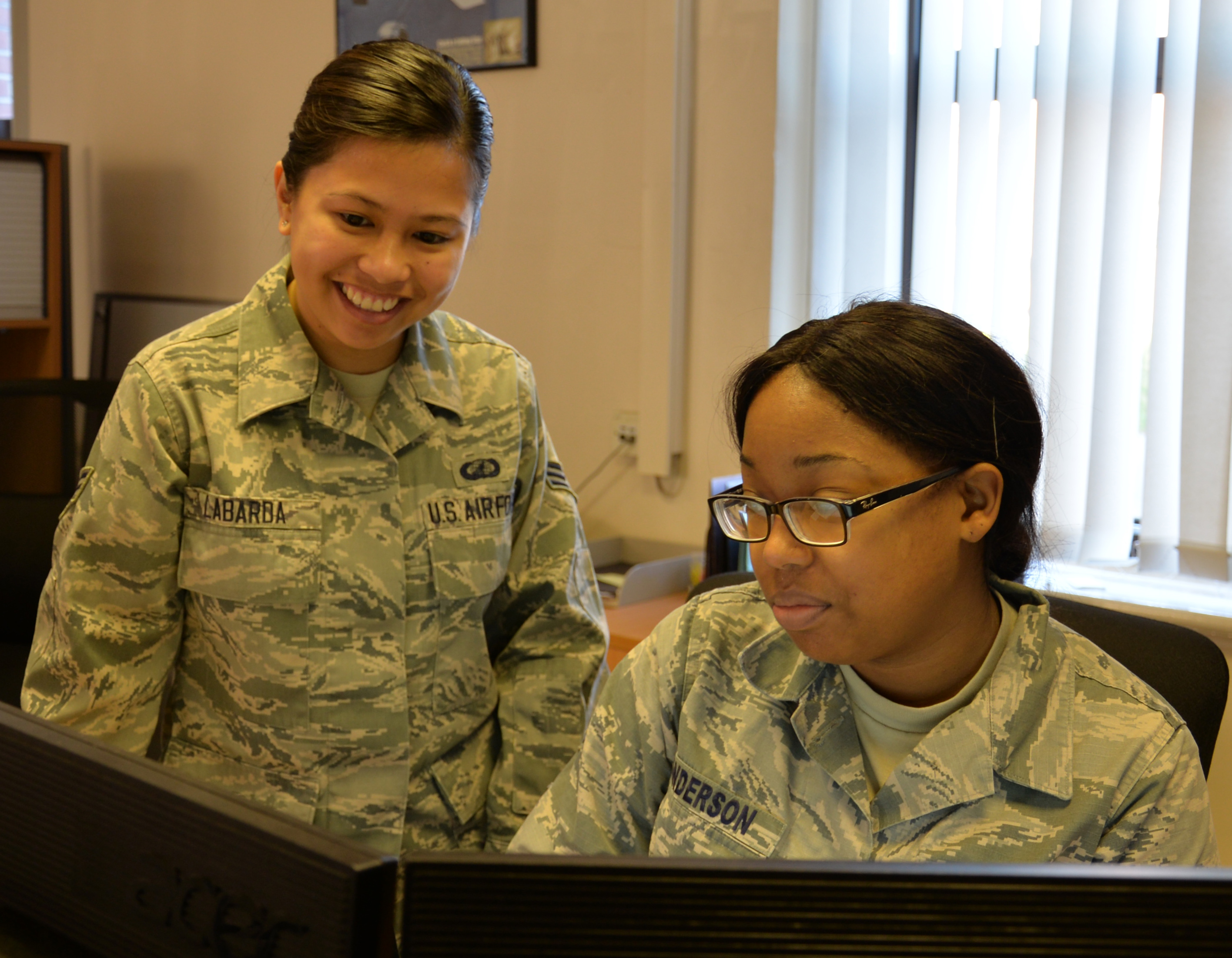 Airman paints picture of success