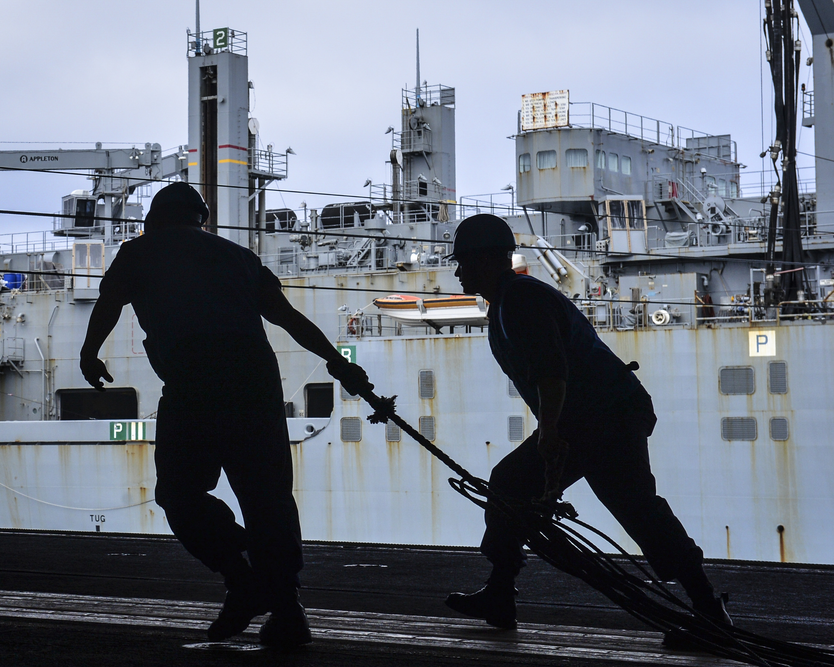 Nimitz Completes At-Sea Ammunition Onload > United States Navy > News ...