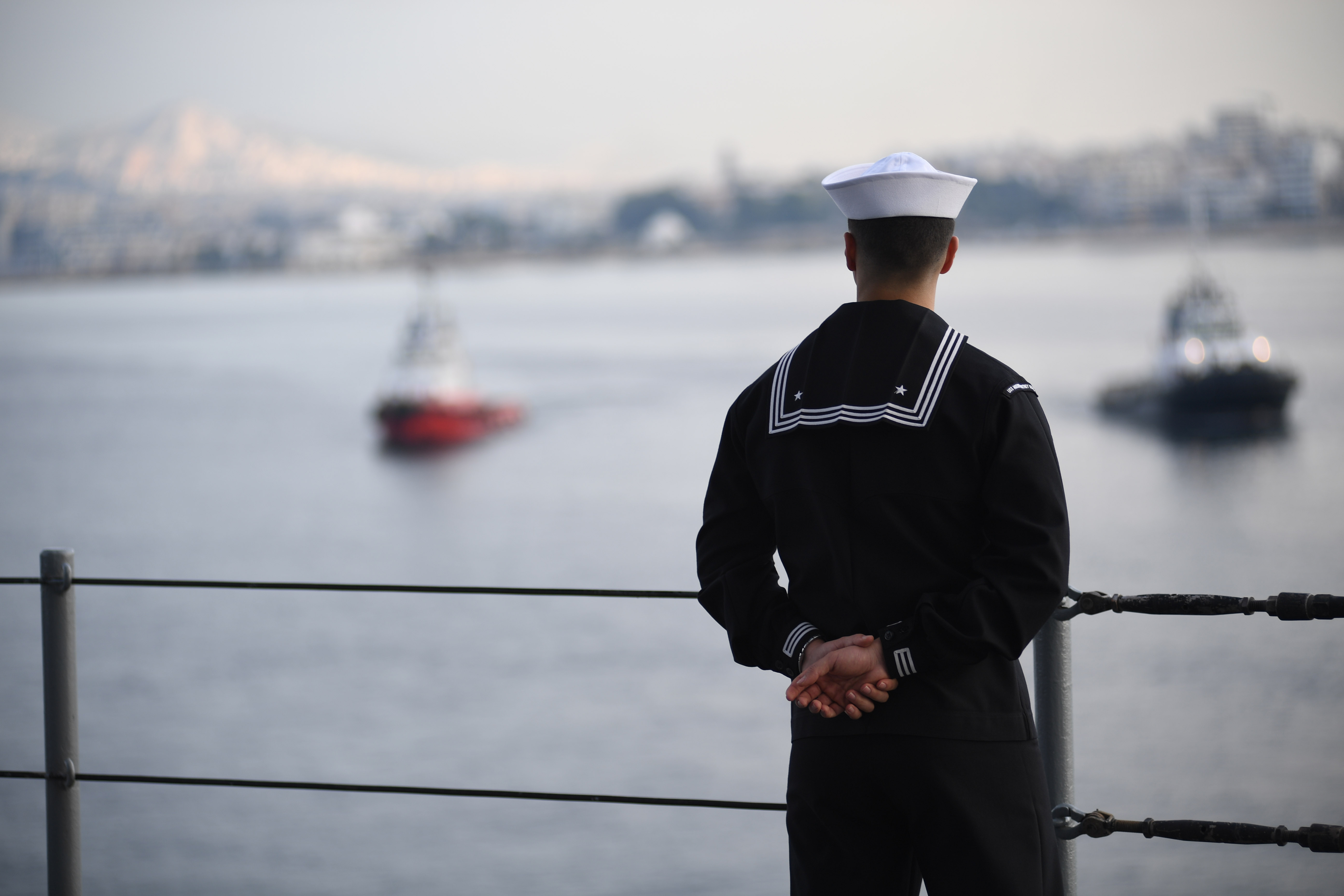USS Mount Whitney Departs Piraeus, Greece > United States Navy > News ...