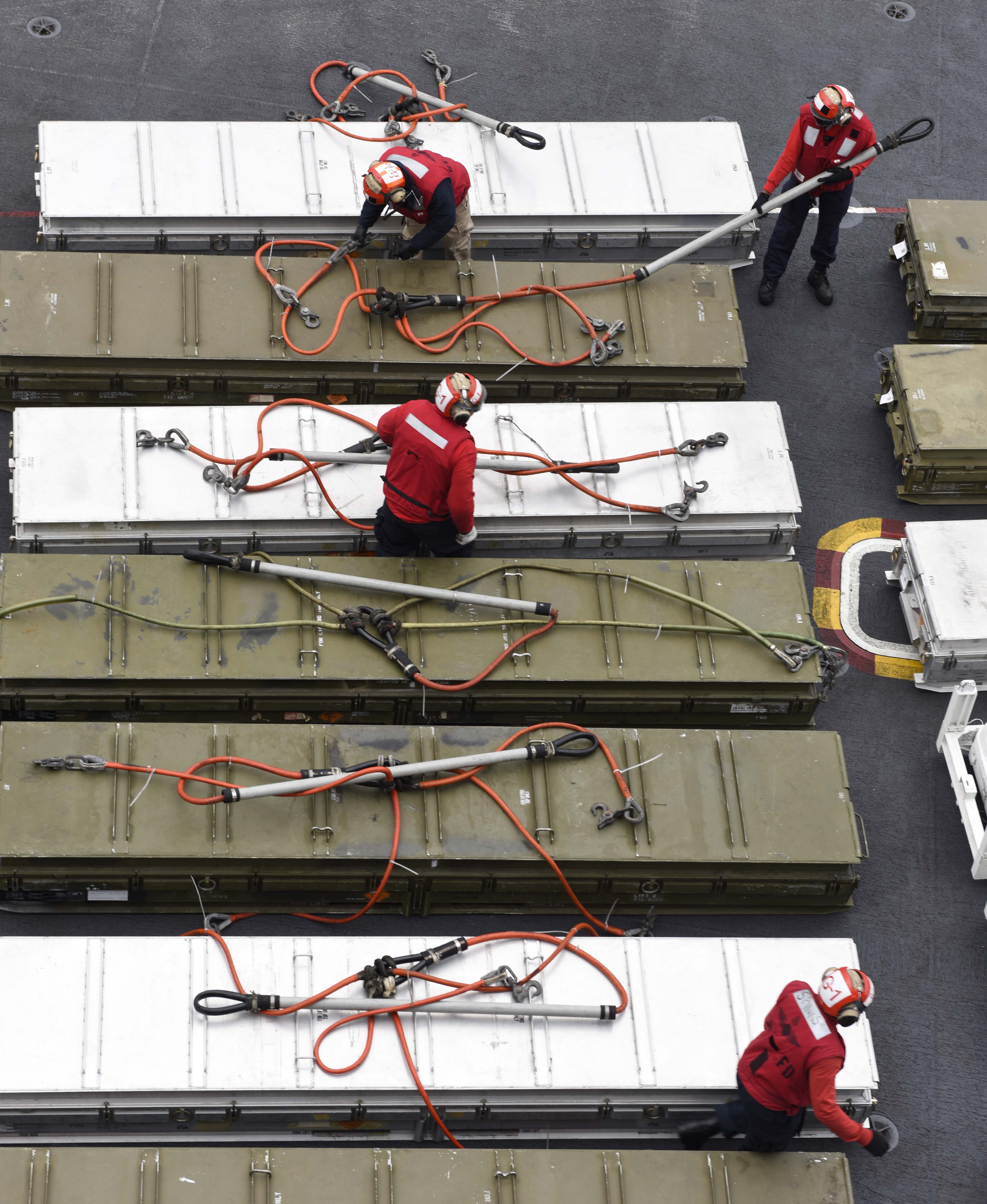 Nimitz Completes At-Sea Ammunition Onload > United States Navy > News ...