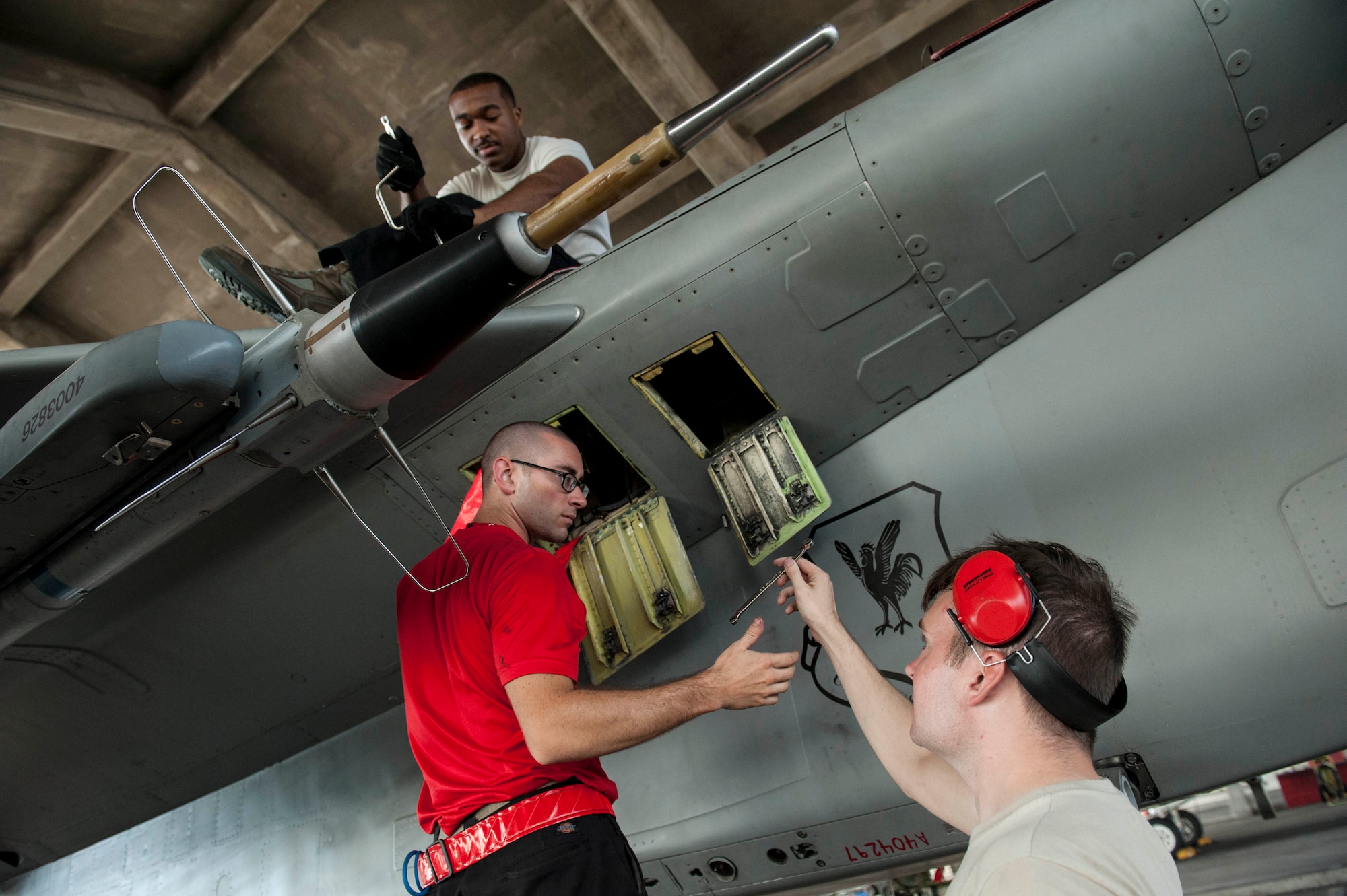 67th AMU maintainers keep F-15s flying > Kadena Air Base > News