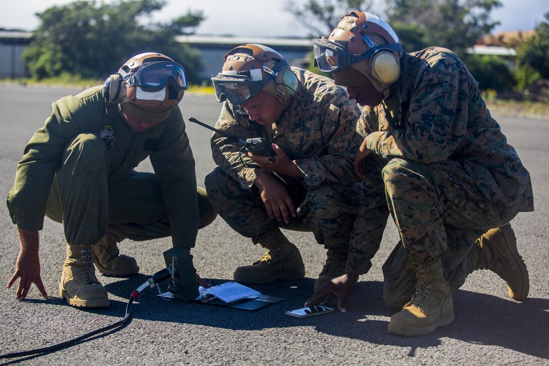 VMU-3 RQ-7B A2 Shadow flight