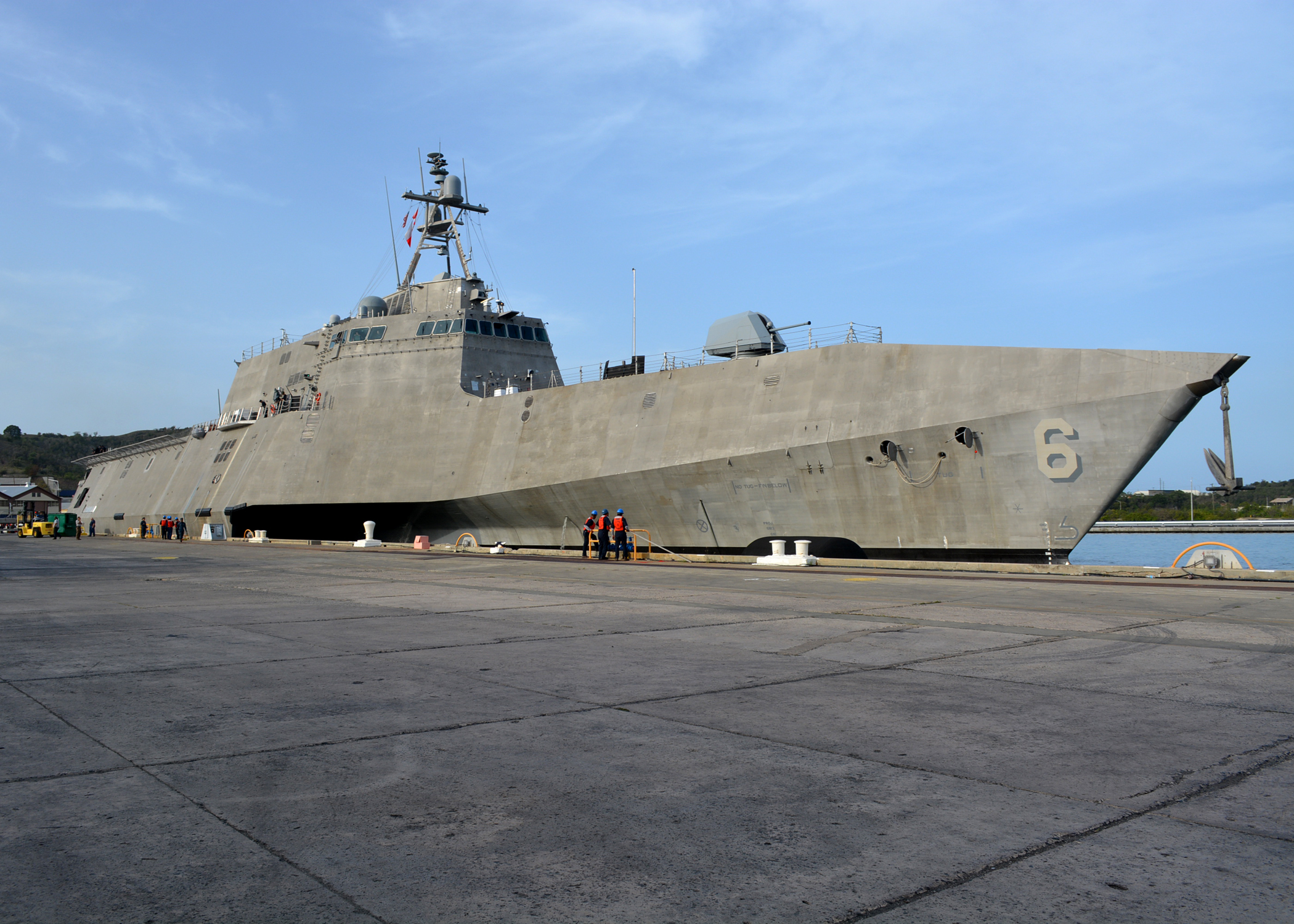 MCPON Visits USS Jackson (LCS 6) > United States Navy > News Display