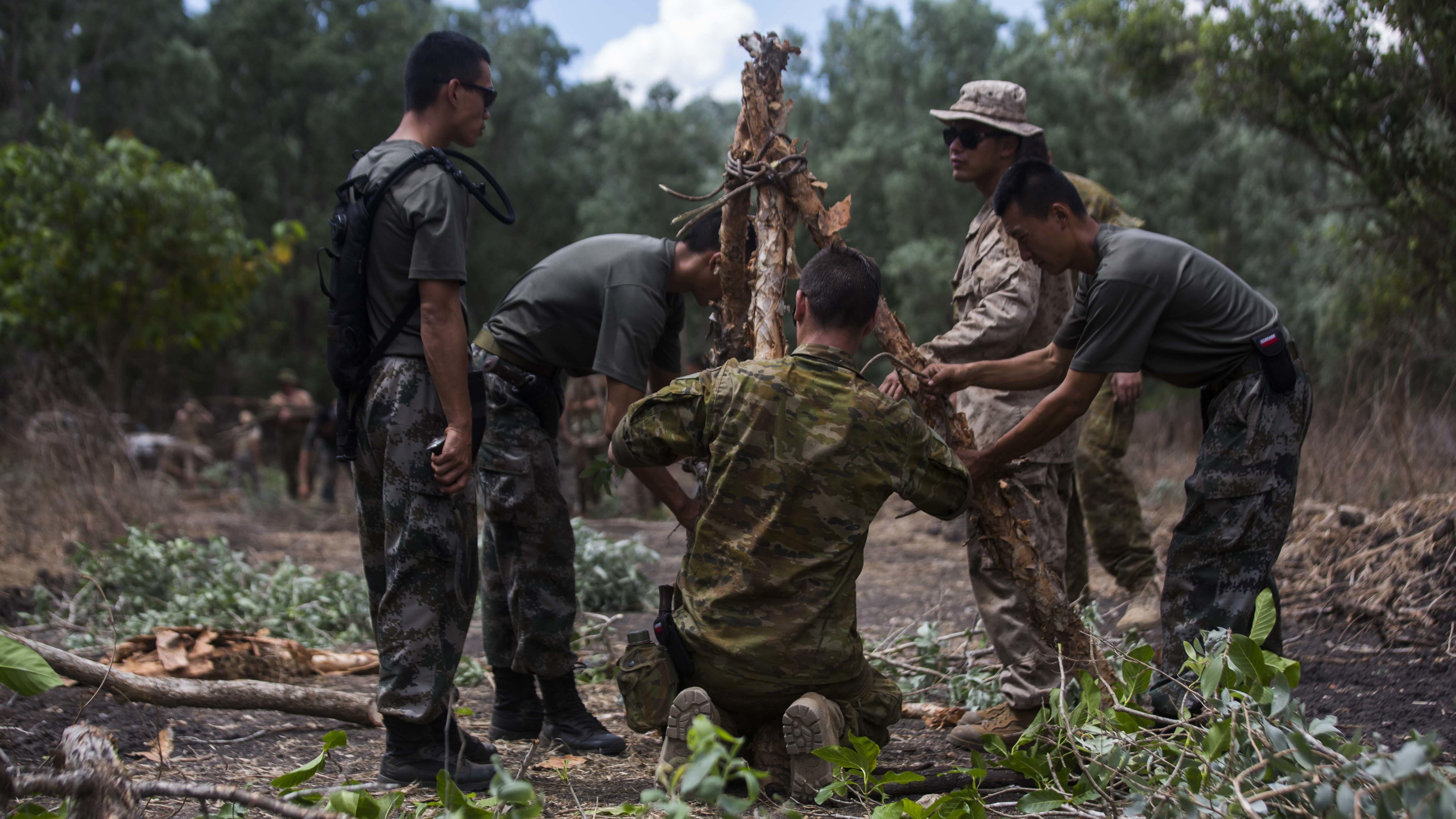 Exercise Kowari participants signal for rescue