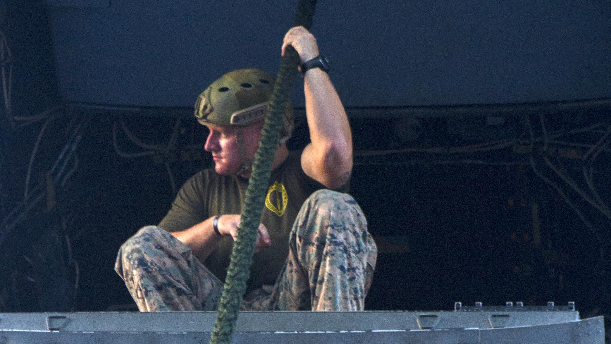 Lookout below - 31st MEU Marines refine fast-rope skills