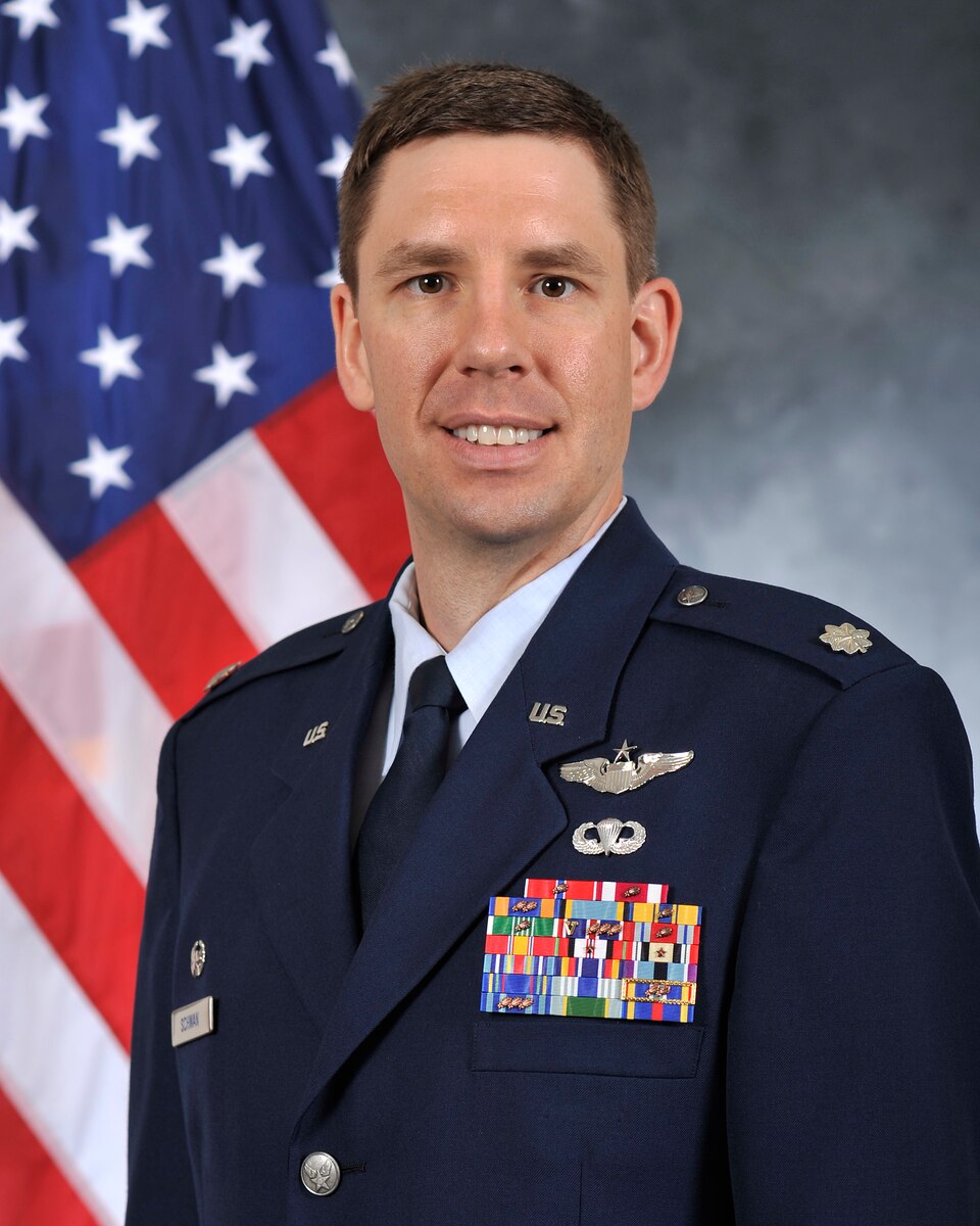Meet Lt. Col. Mike Schwan, new 458th AS commander > Scott Air Force ...