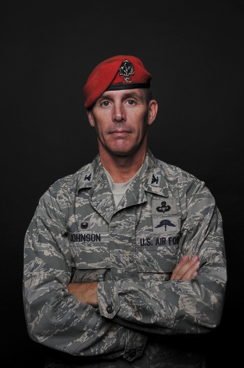 AFSOC Marathon Team- Col. Johnson > Air Force Special Operations ...