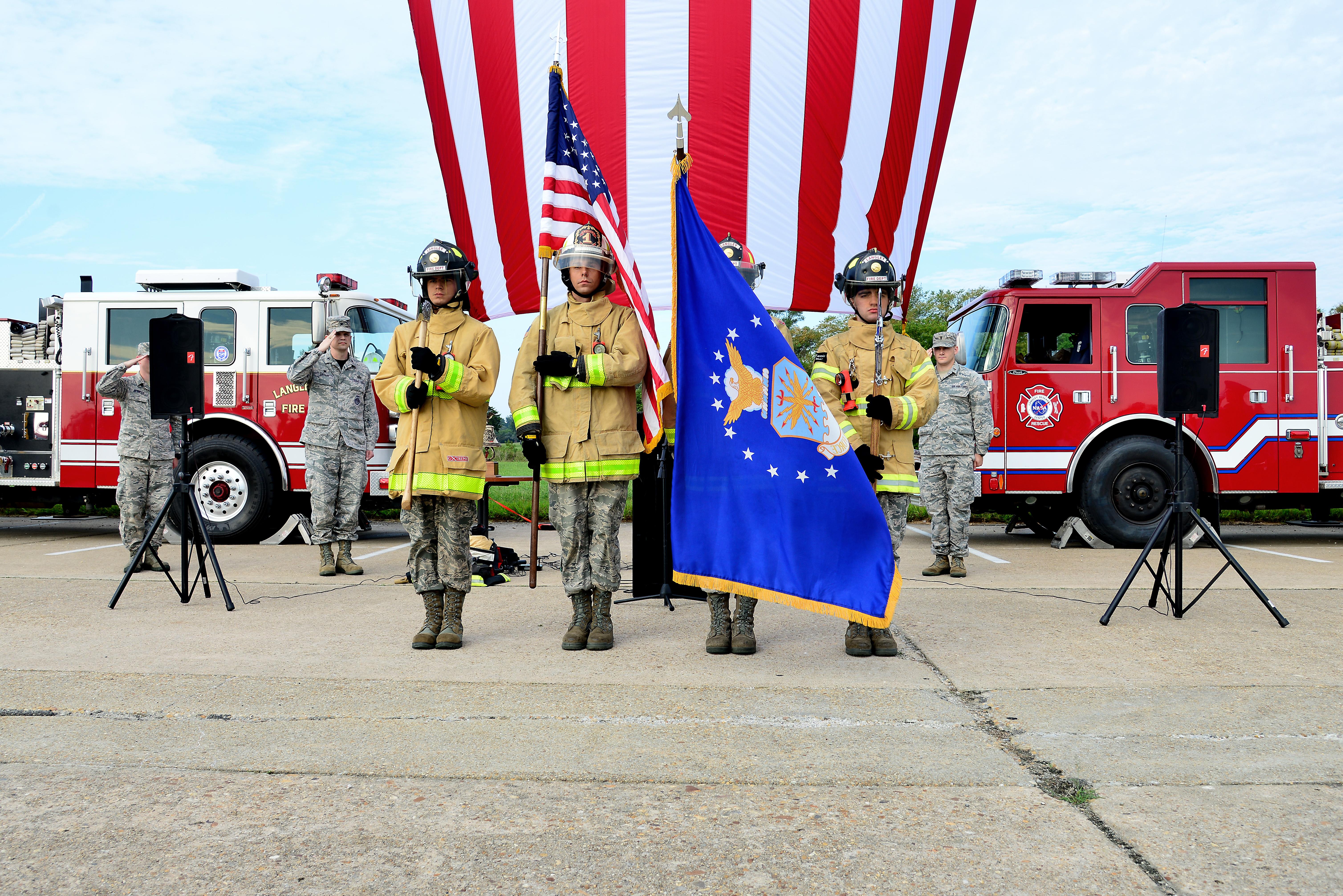 Firefighters honor fallen heros