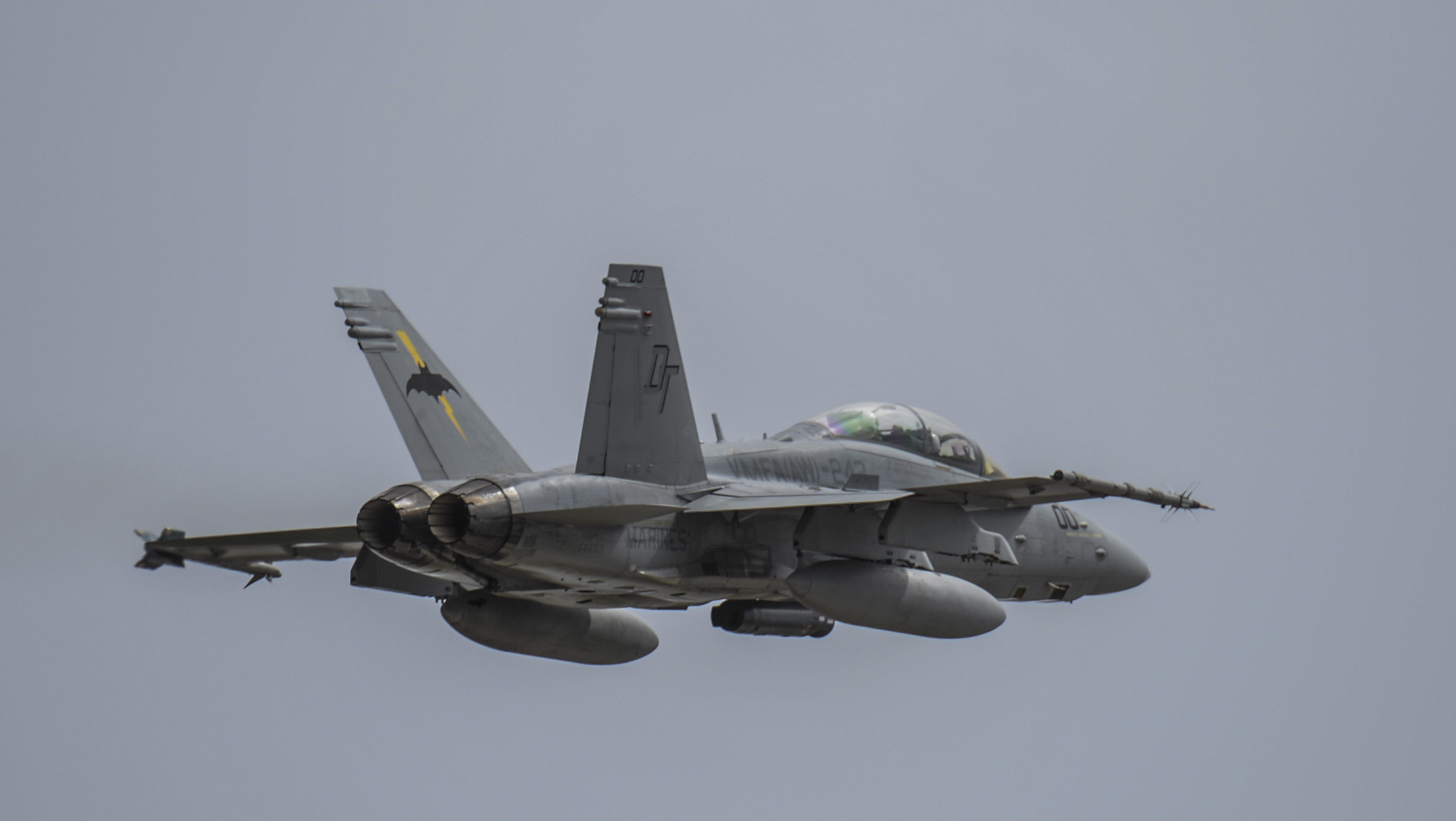 Combat airpower projected during Valiant Shield 16 > Andersen Air Force ...