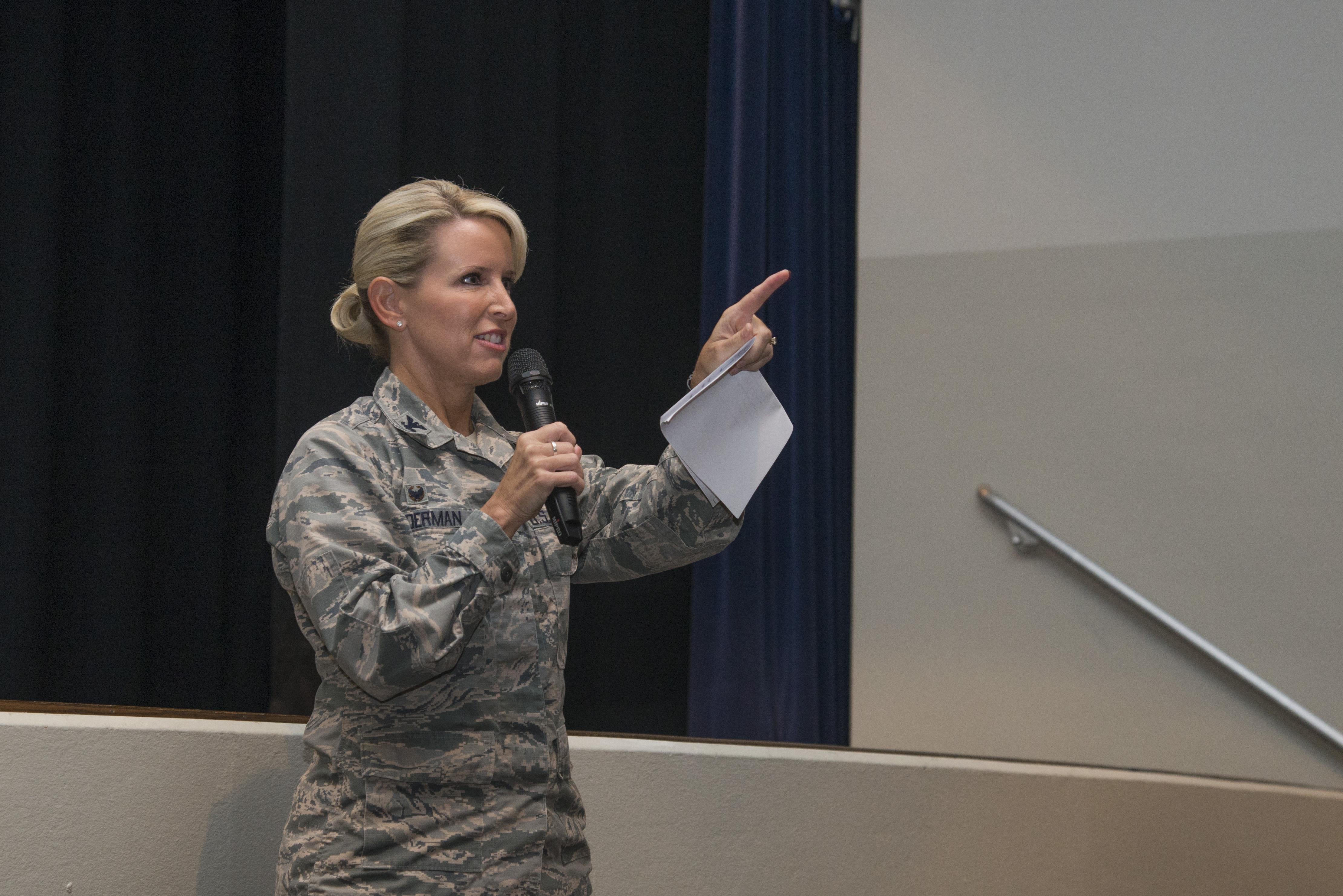 FALCON conference mentors young Airmen > Scott Air Force Base > Article ...