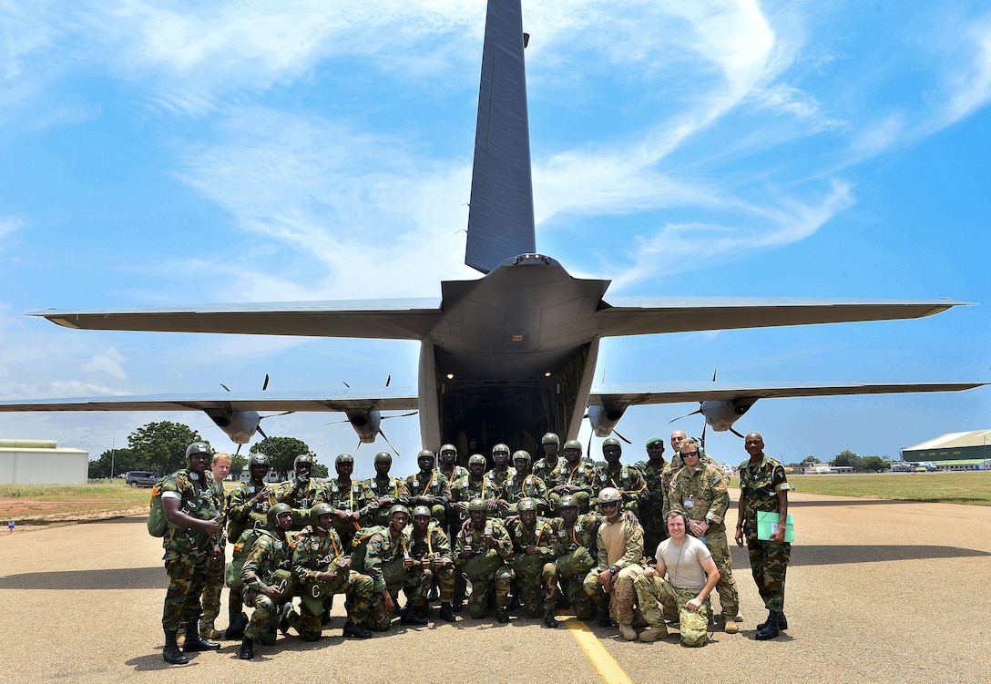 Ghanaian paratroopers maintain certification