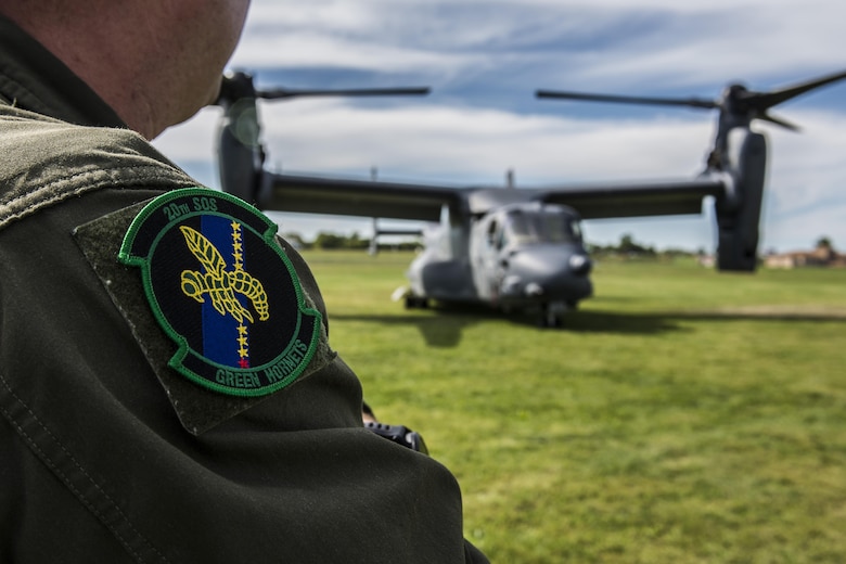 20th SOS salutes veteran Green Hornets > Air Force Special Operations ...