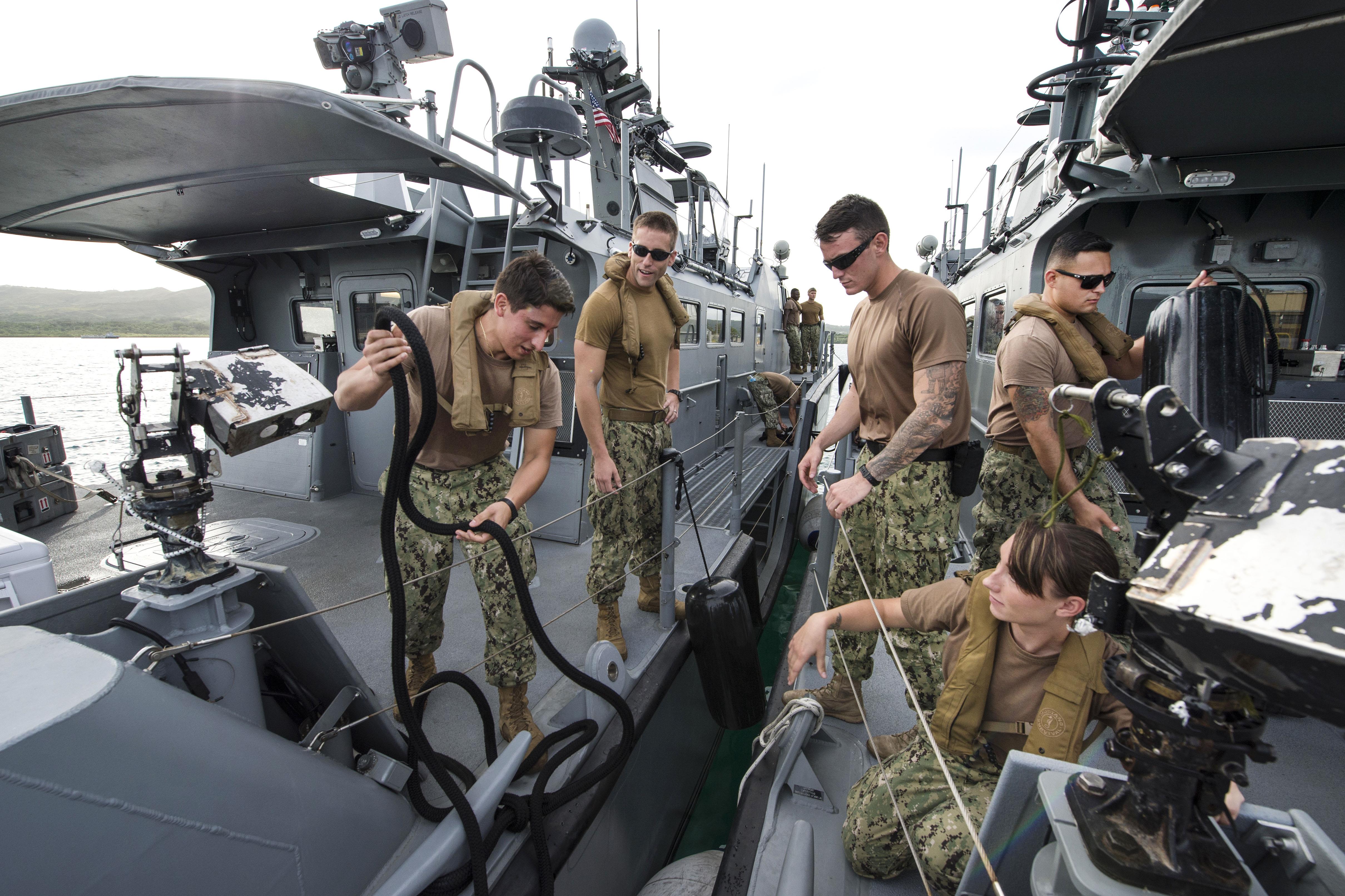 Mooring Lines | U.S. Department of War