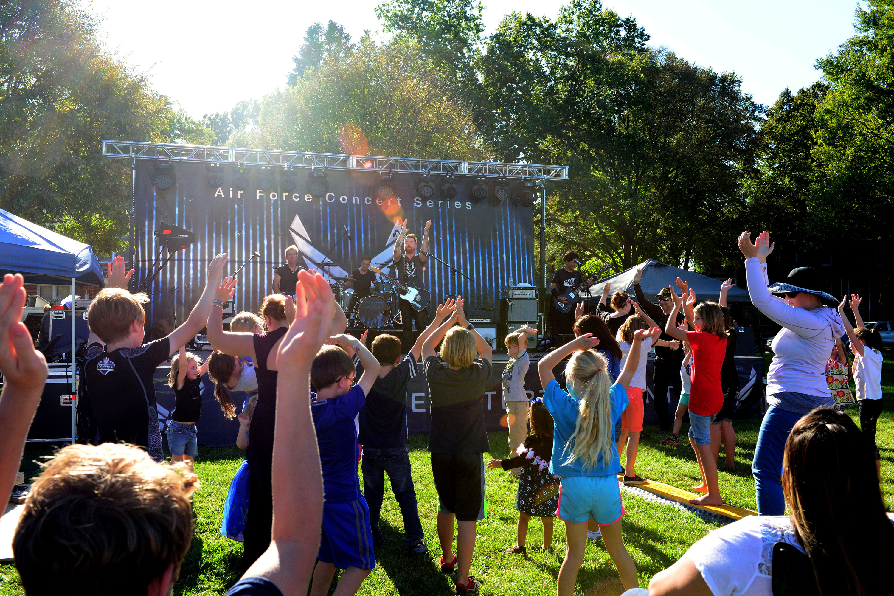 David Cook rocks Offutt Fall Fest, shares messages of resiliency ...